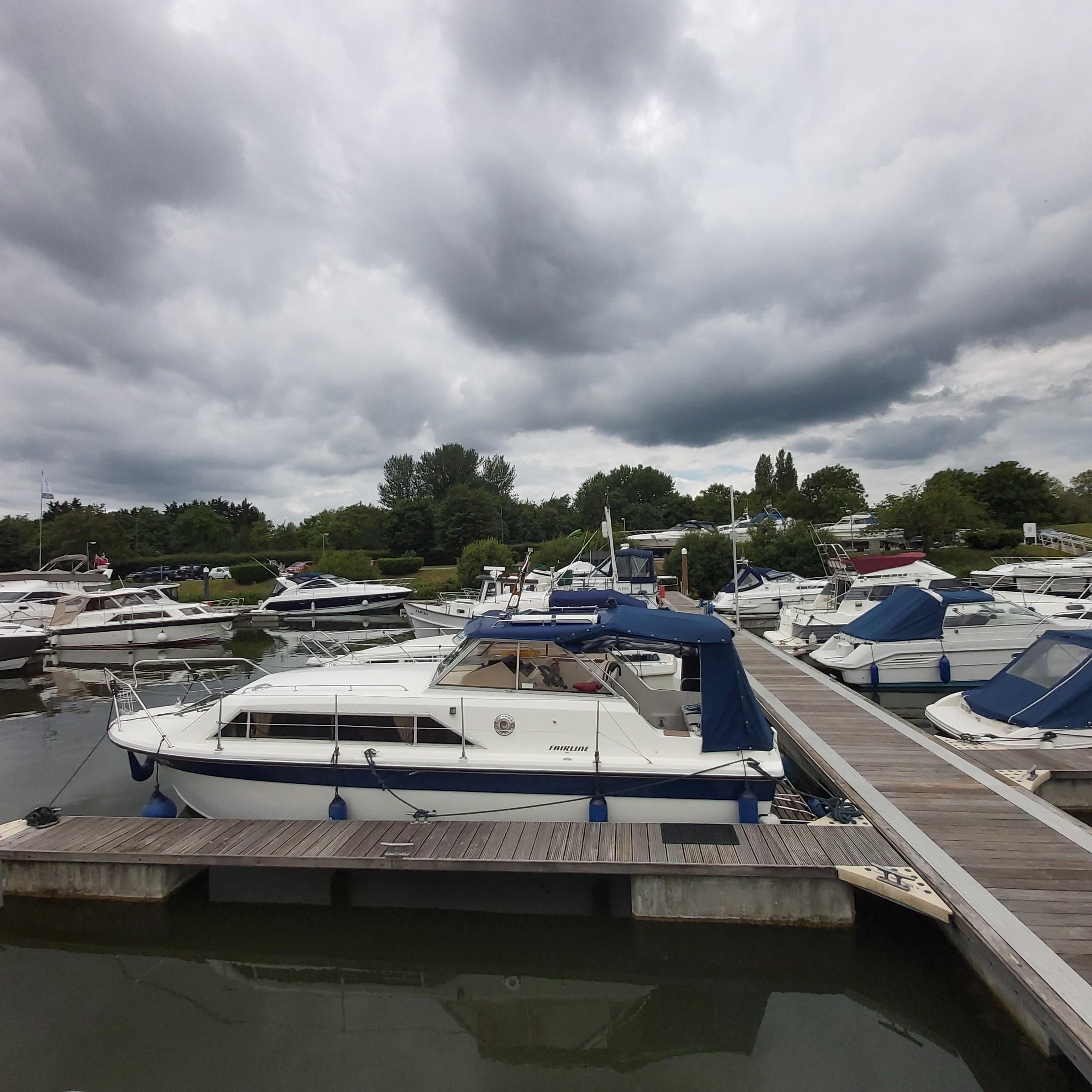 1985 Fairline Mirage 29 Bateaux de plaisance à vendre - YachtWorld