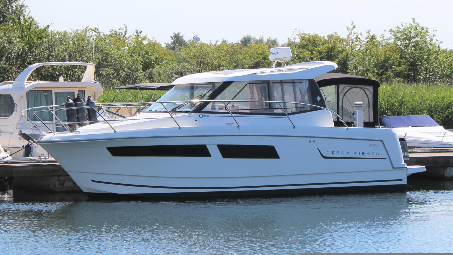 Used 2013 Jeanneau Merry Fisher 855 | Youboat