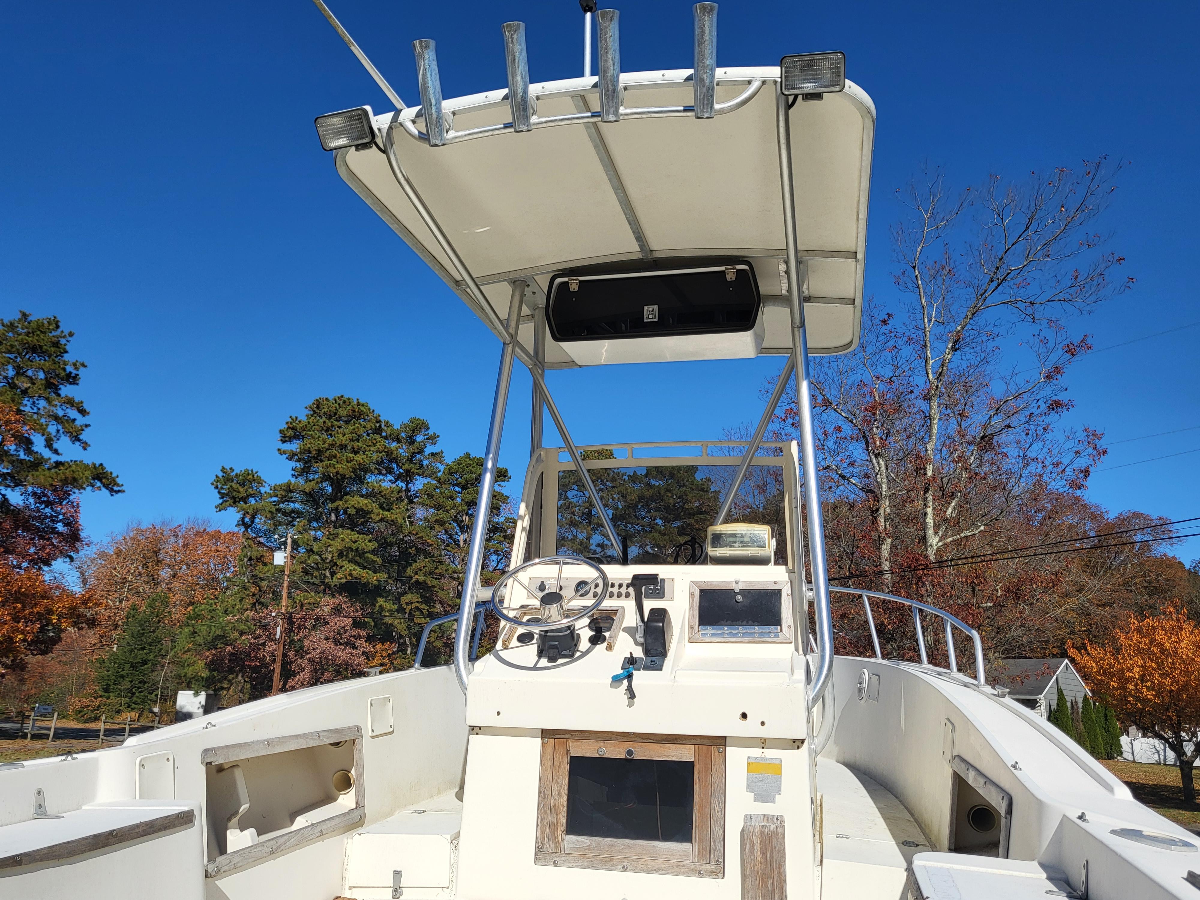 1985 Mako 224 Center Console Center Console for sale - YachtWorld