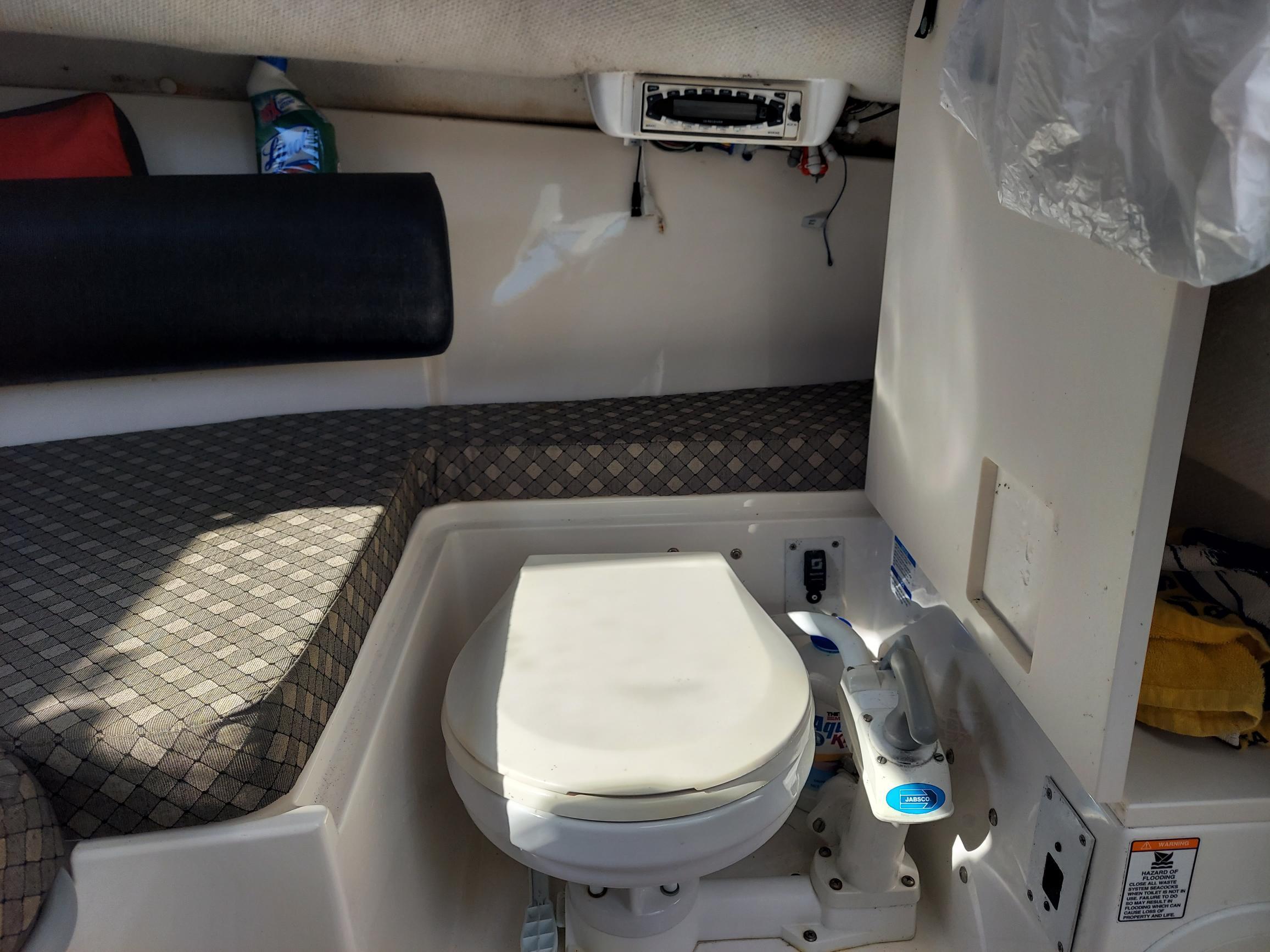 2002 Robalo 235 Walkaround Bateaux cuddy cabin à vendre - YachtWorld