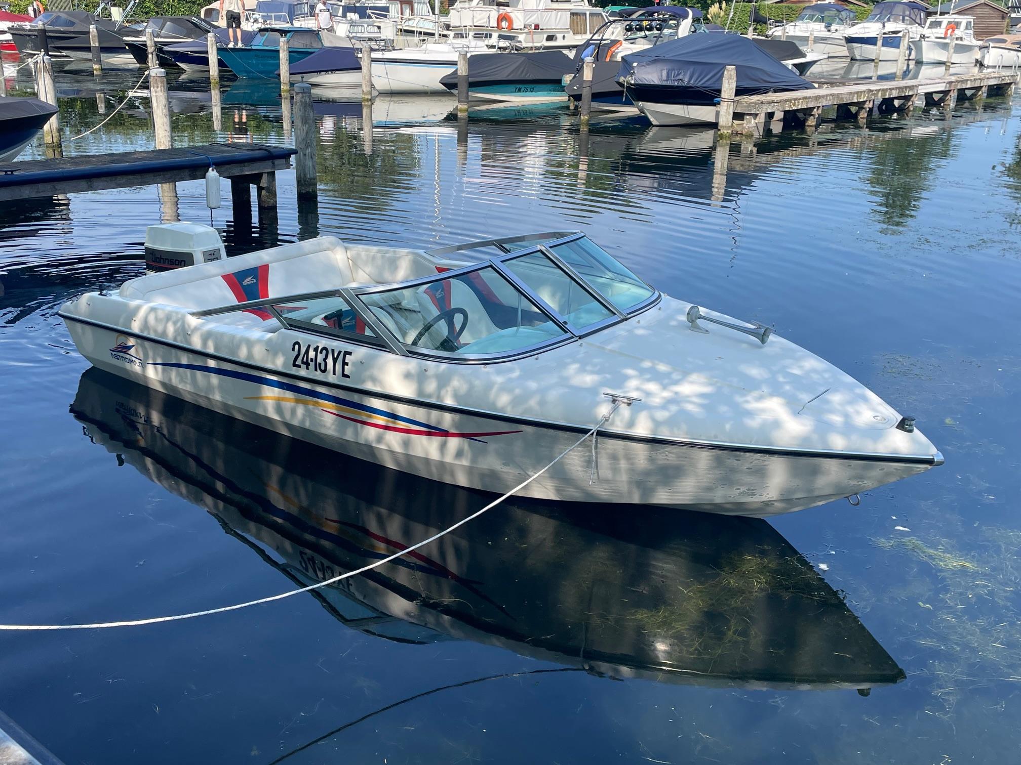 Astromar LS 470 | 5m | 2000 | Boats and Outboards