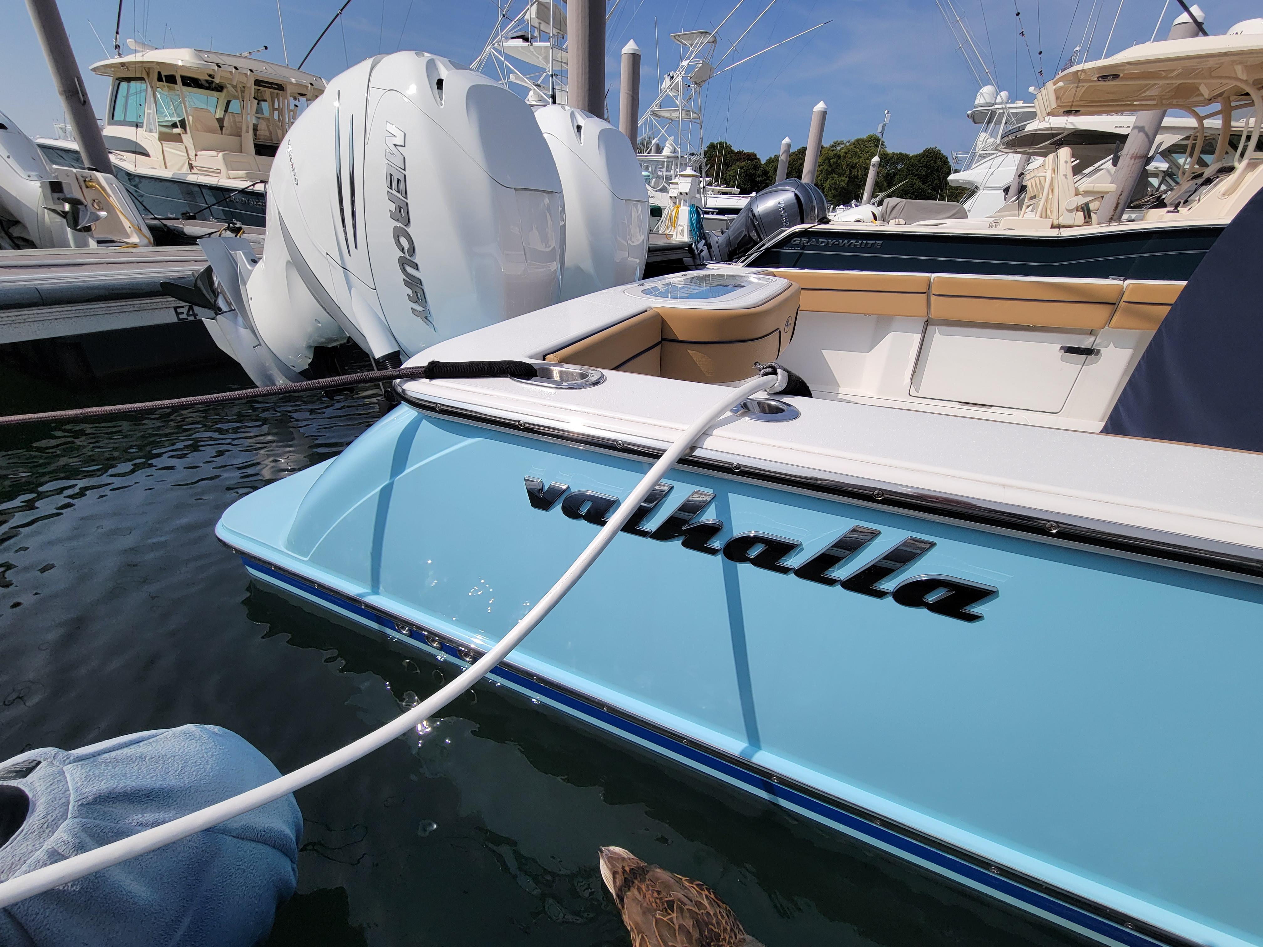 2021 Valhalla Boatworks V-33 Center Console Seakeeper Center Console ...