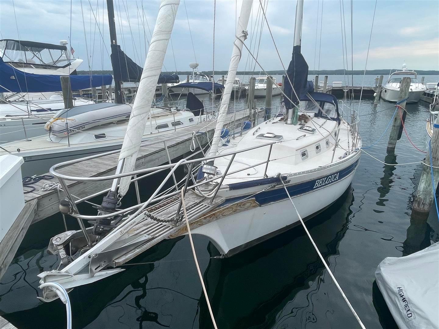 1989 Bayfield 36 Cutter Cutter for sale - YachtWorld