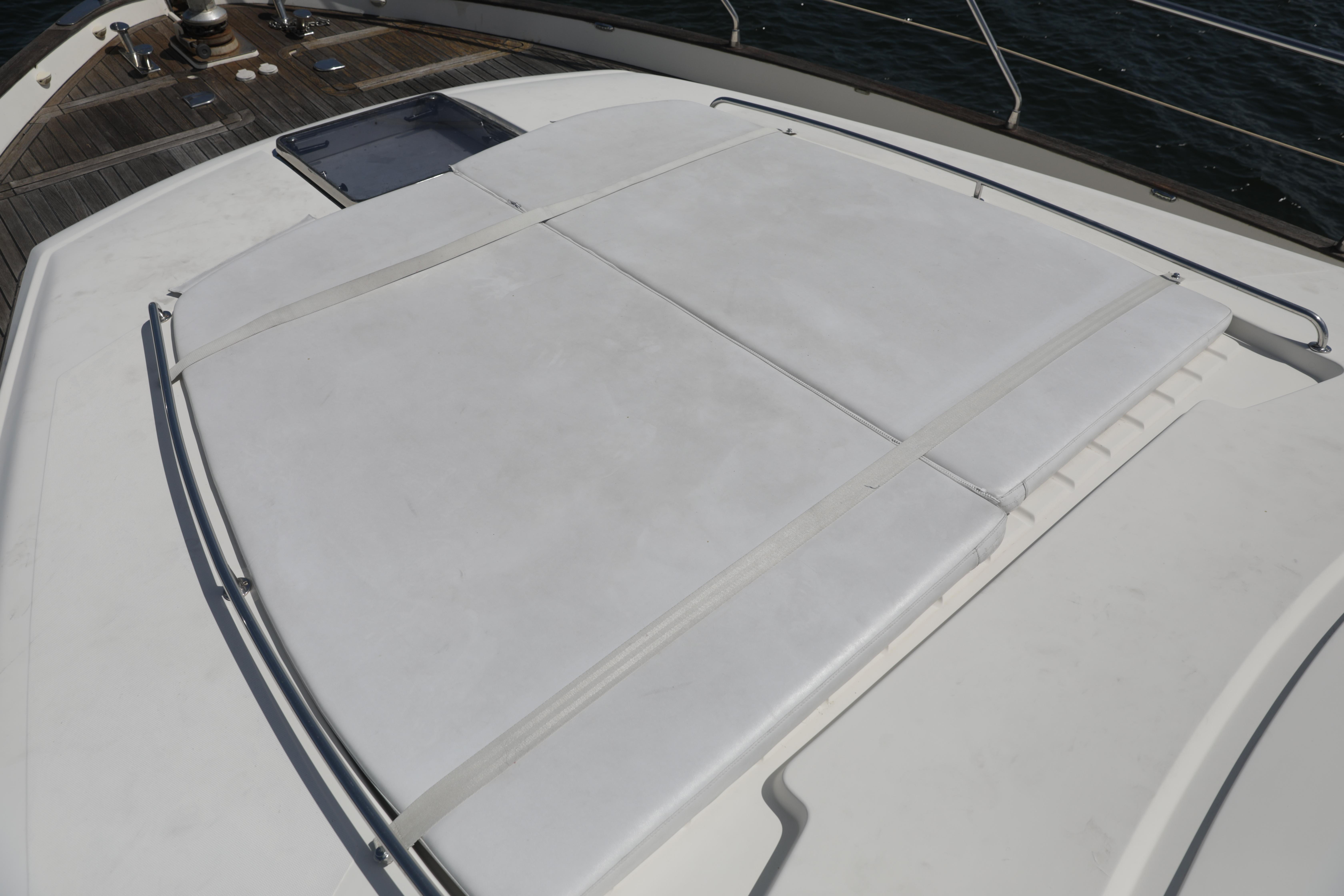 2001 VZ 56 FLY Yates a motor en venta - YachtWorld