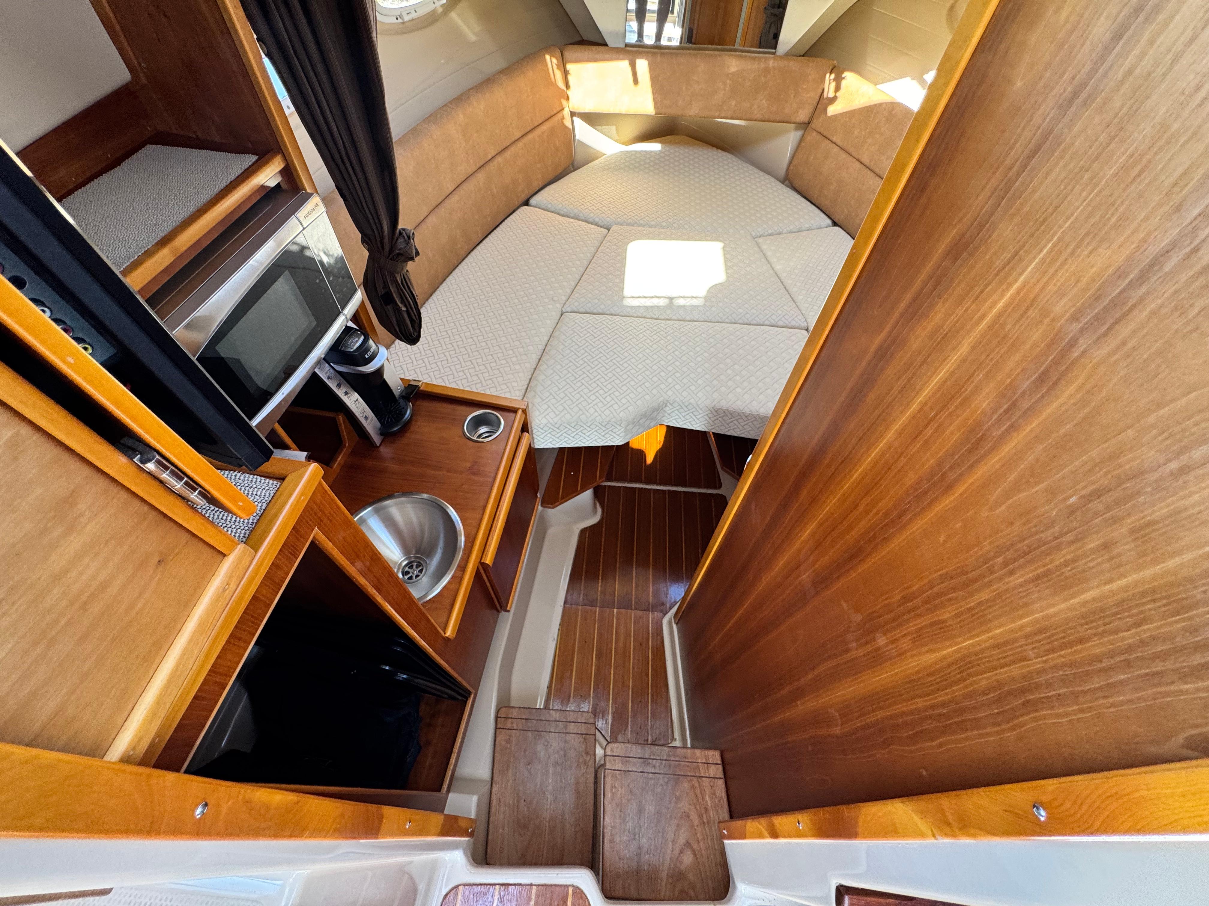 2016 Cutwater C-28 Pilothouse for sale - YachtWorld