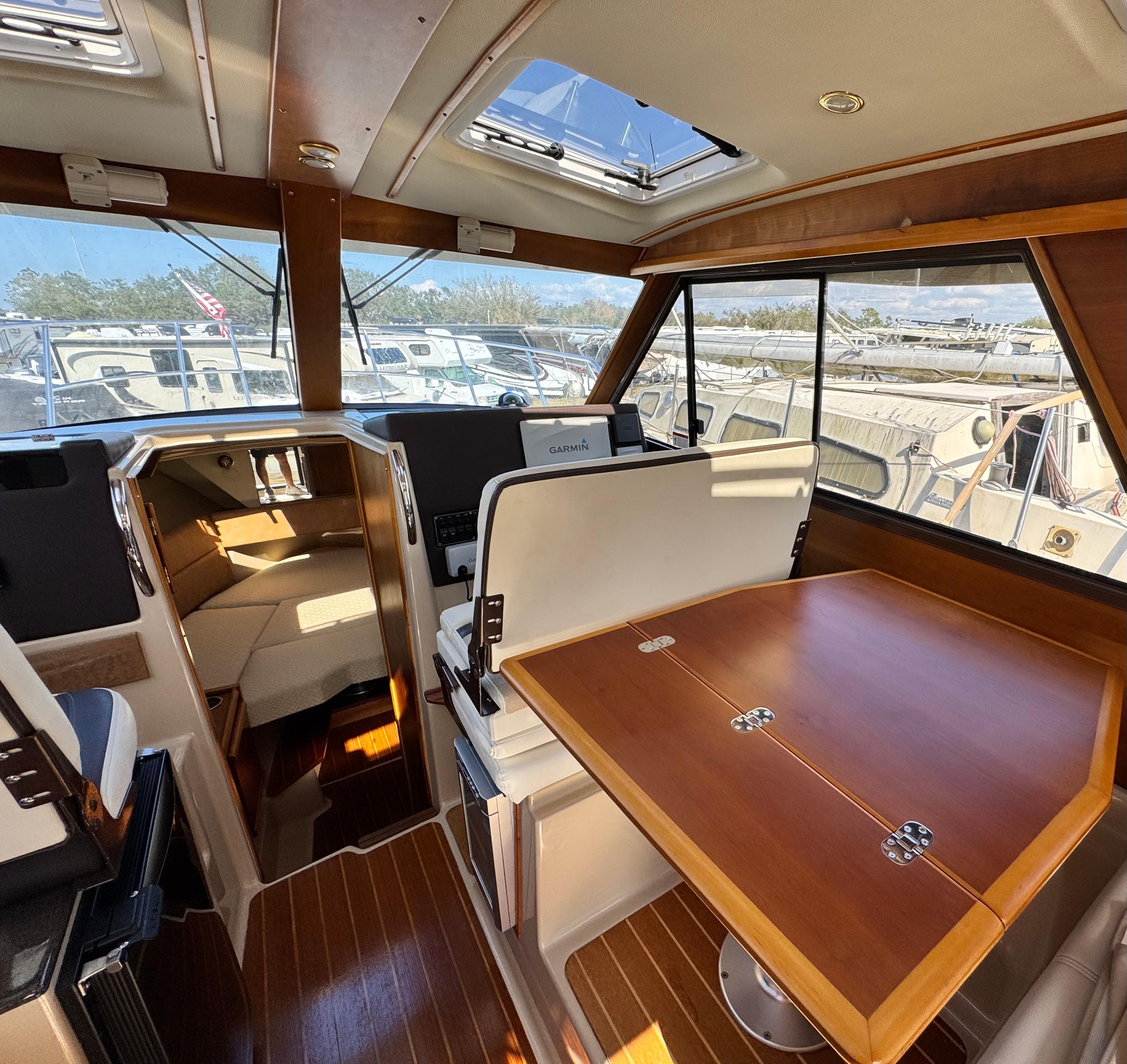 2016 Cutwater C-28 Pilothouse for sale - YachtWorld