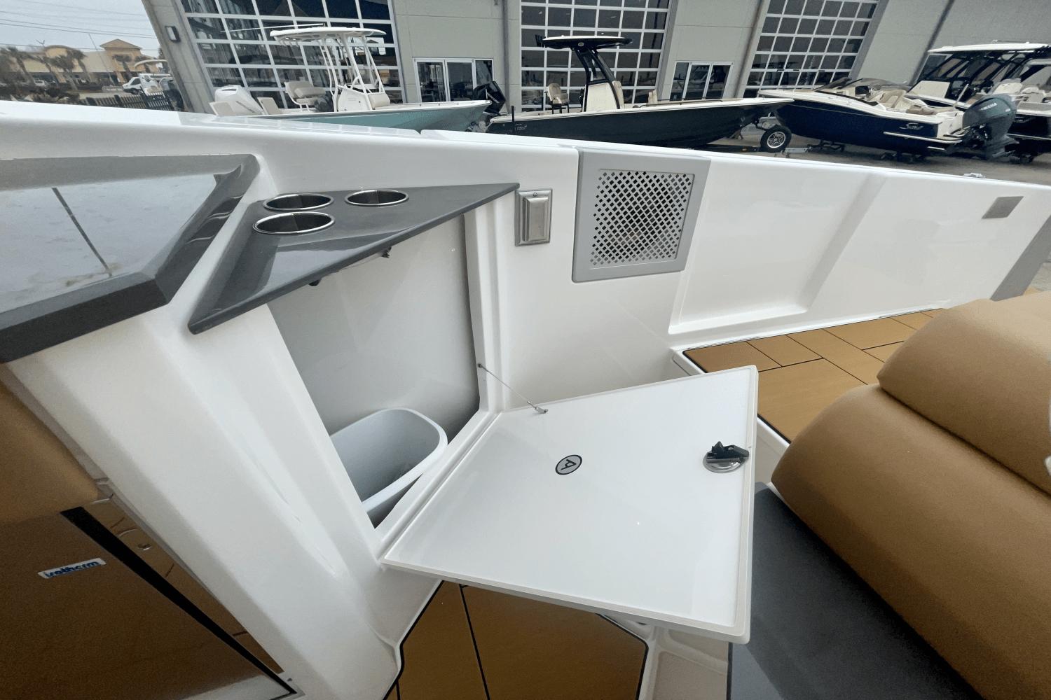 2024 Aviara AV36 Outboard Runabout for sale - YachtWorld