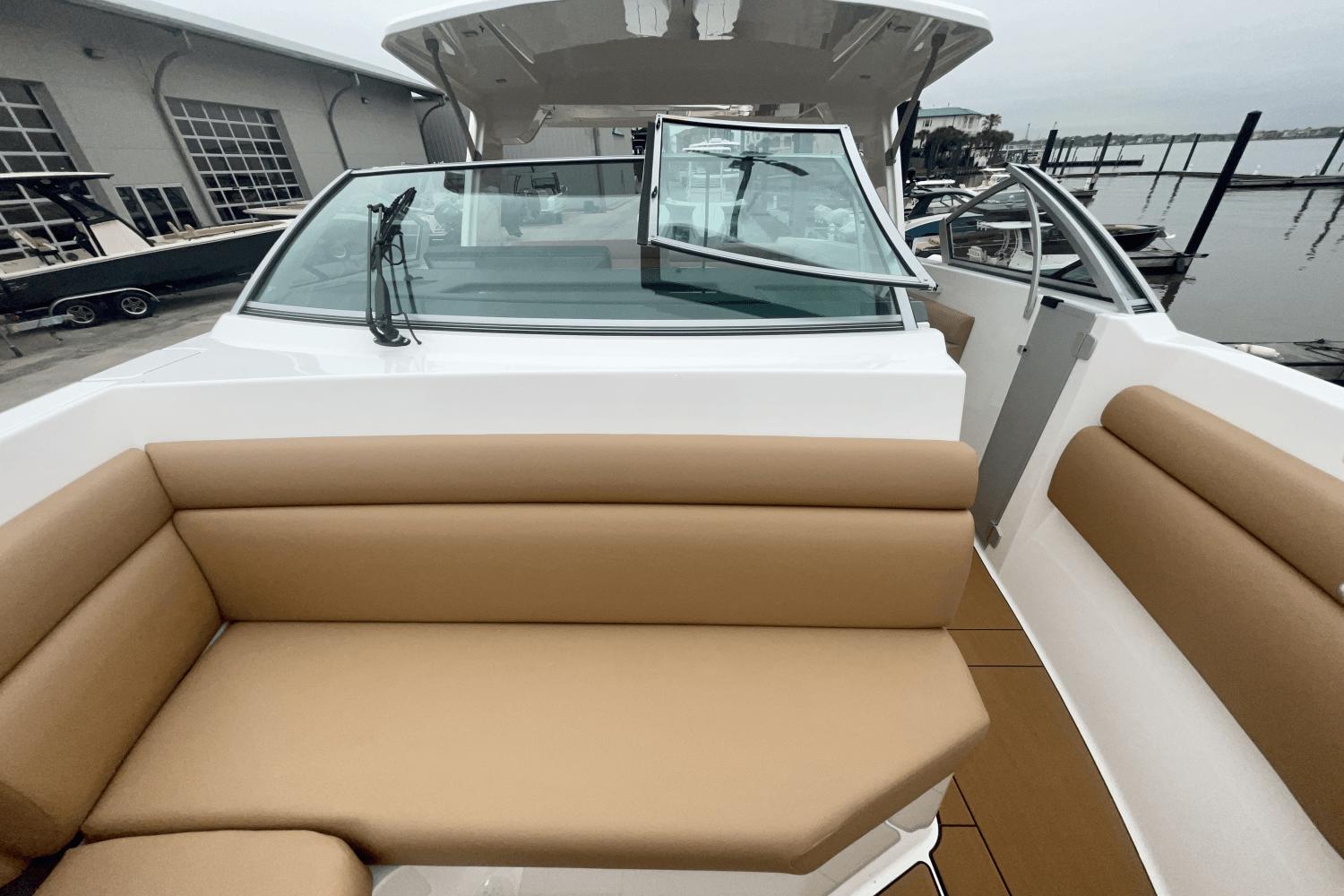 2024 Aviara AV36 Outboard Runabout for sale - YachtWorld