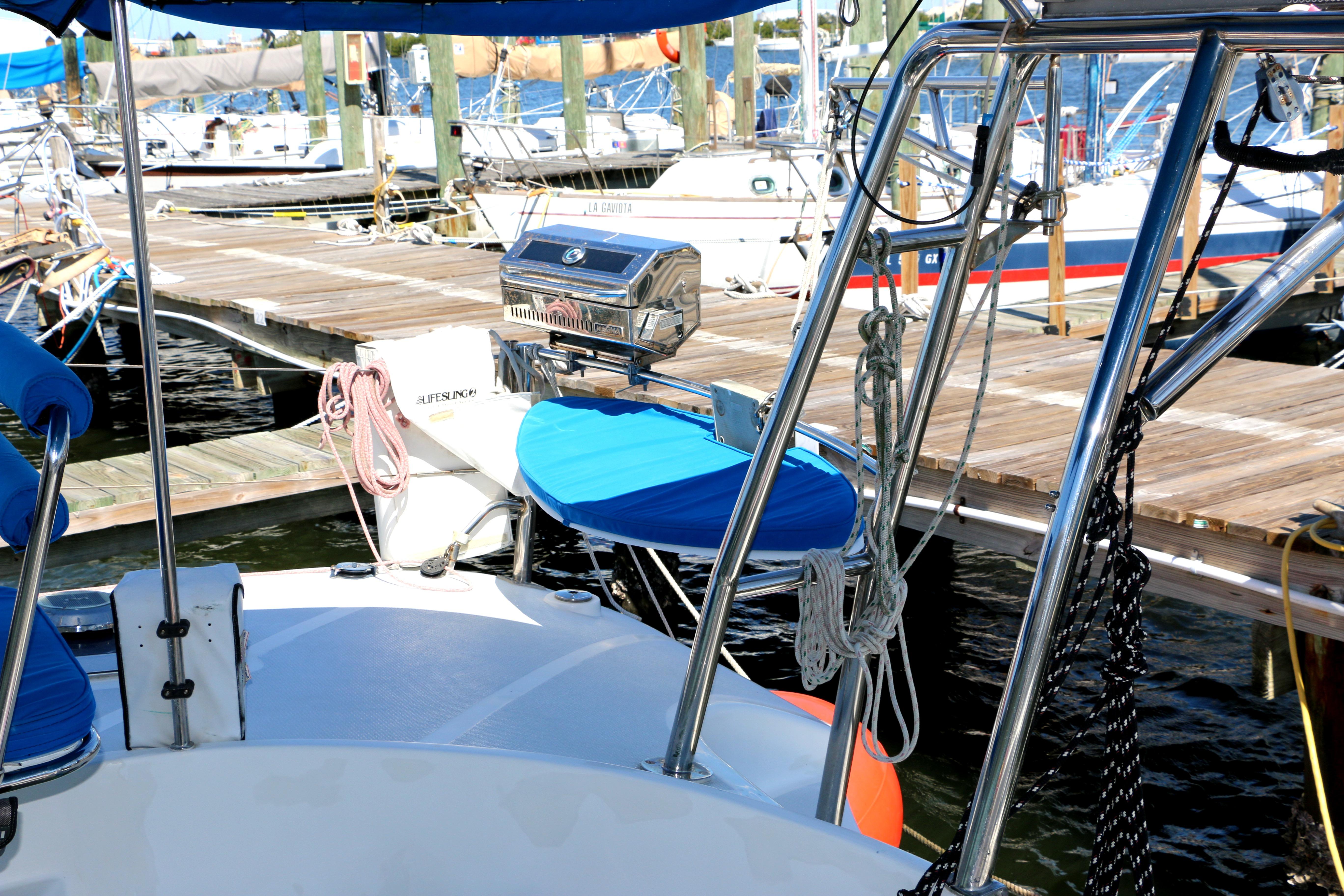 2004 Wildcat 350 Catamaran for sale - YachtWorld