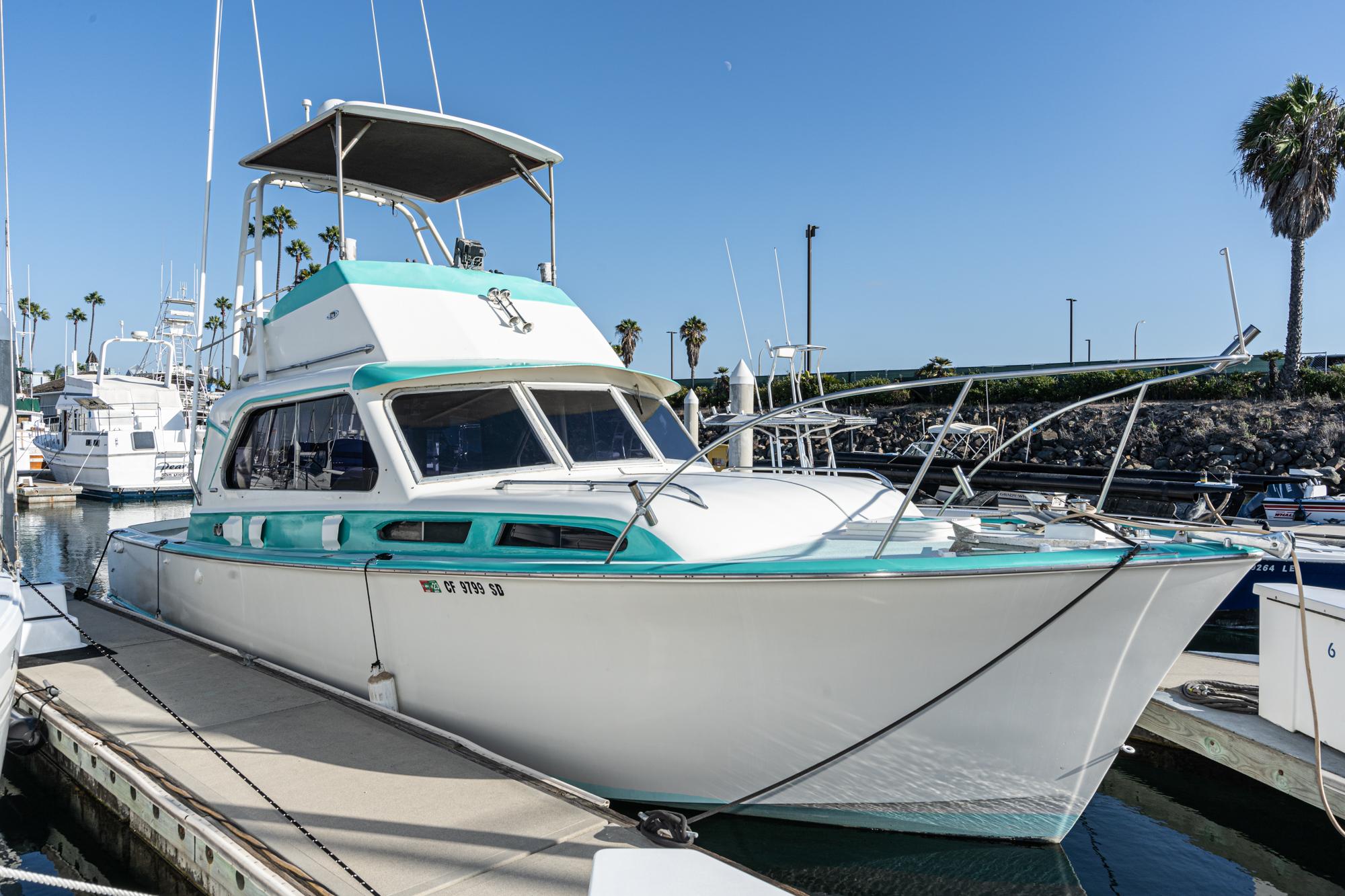 1975 Hatteras Sedan Cruiser Sedan-Boot Kaufen - YachtWorld