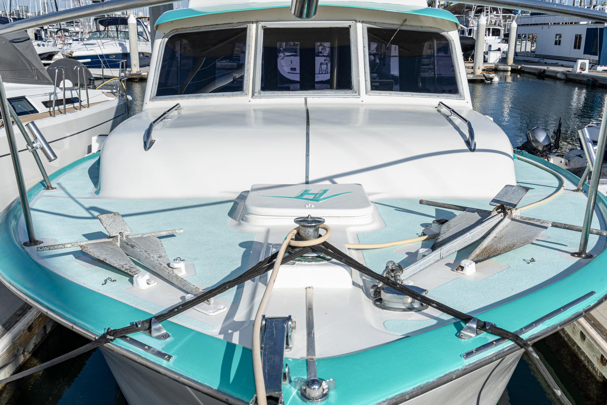 1975 Hatteras Sedan Cruiser Sedan-Boot Kaufen - YachtWorld