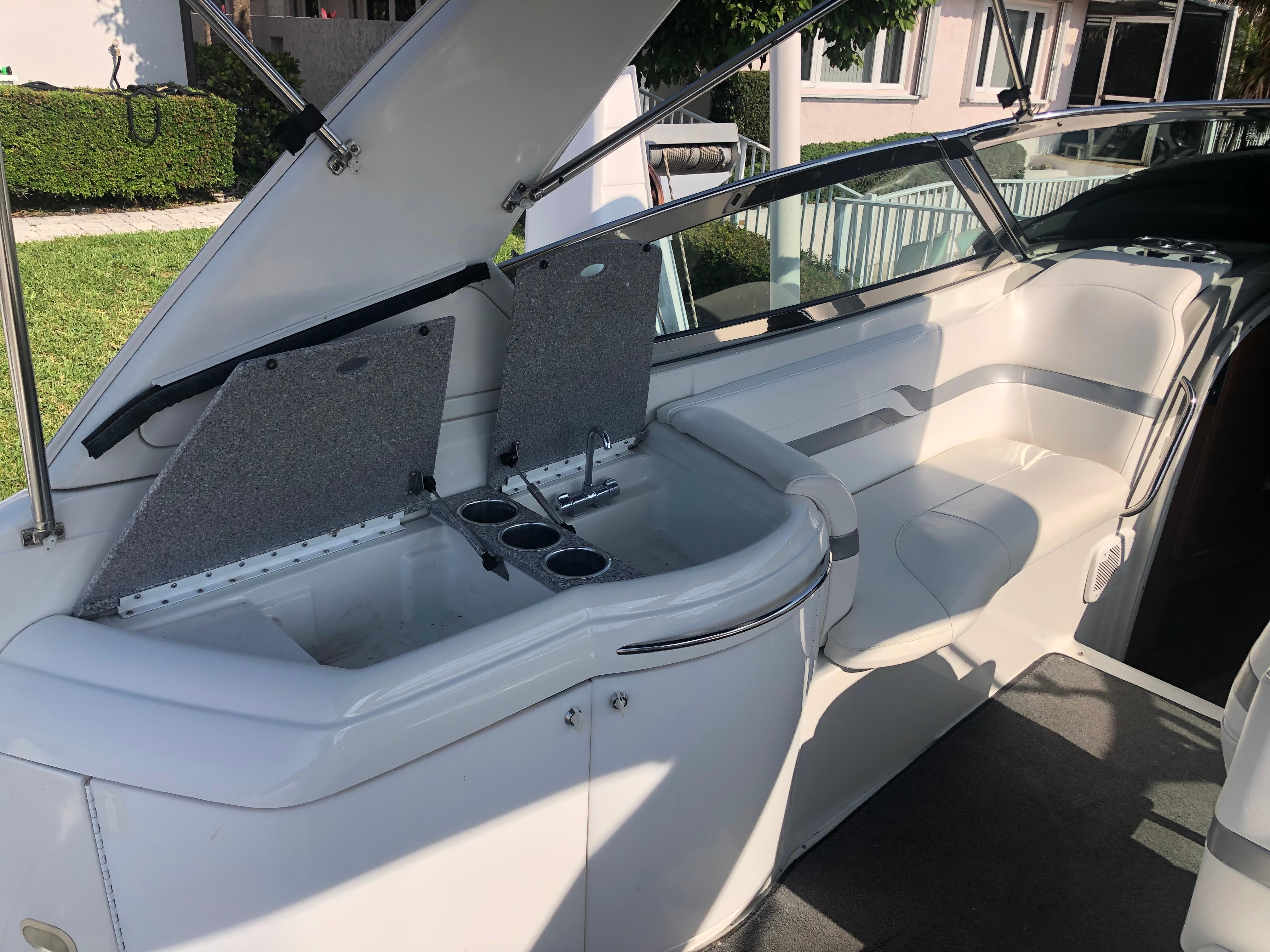 2004 Formula 330 Ss Cruiser for sale - YachtWorld