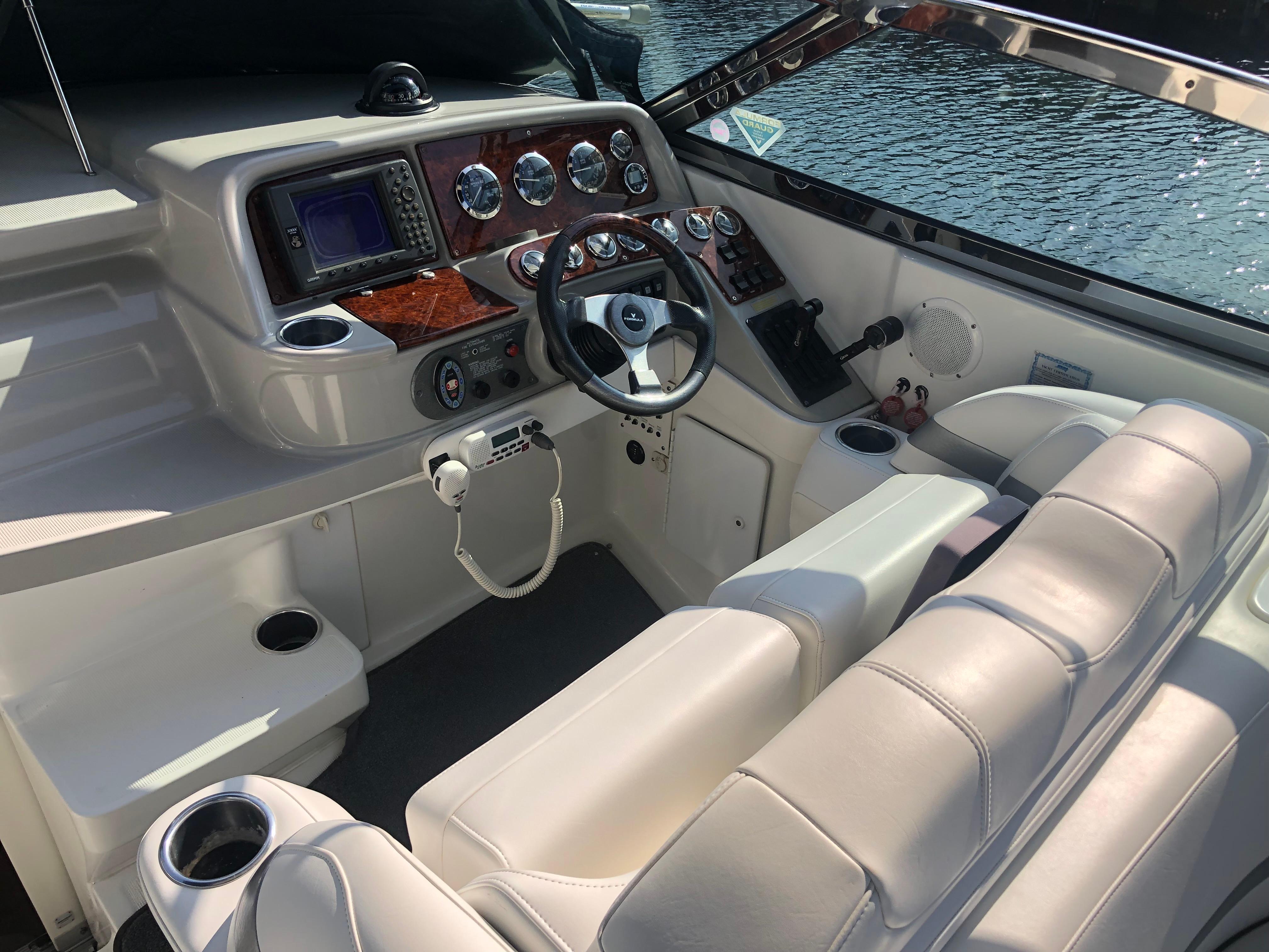 2004 Formula 330 Ss Cruiser for sale - YachtWorld