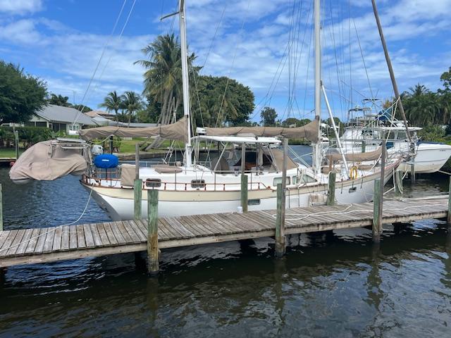 1981 Hardin Voyager 45 Ketch Centre Cockpit for sale - YachtWorld