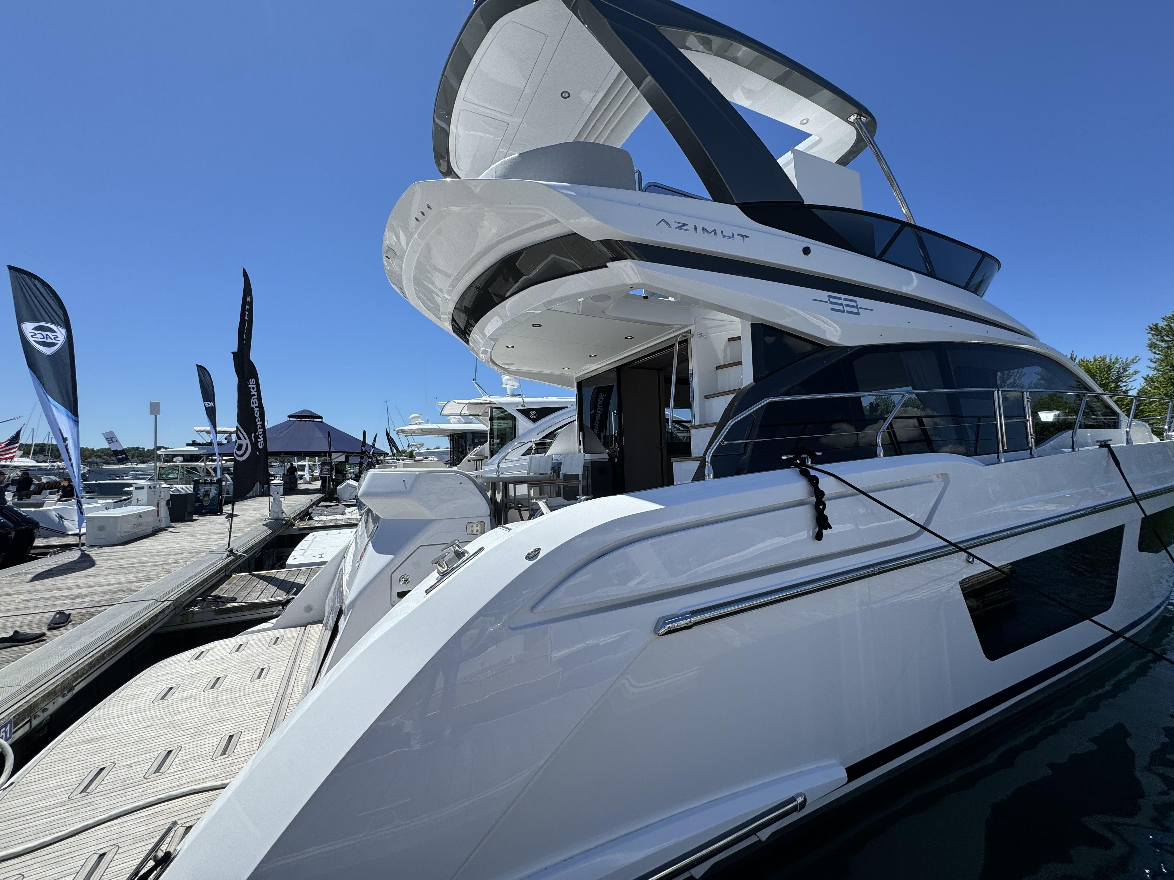 2025 Azimut 53 Fly Motor Yachts for sale - YachtWorld