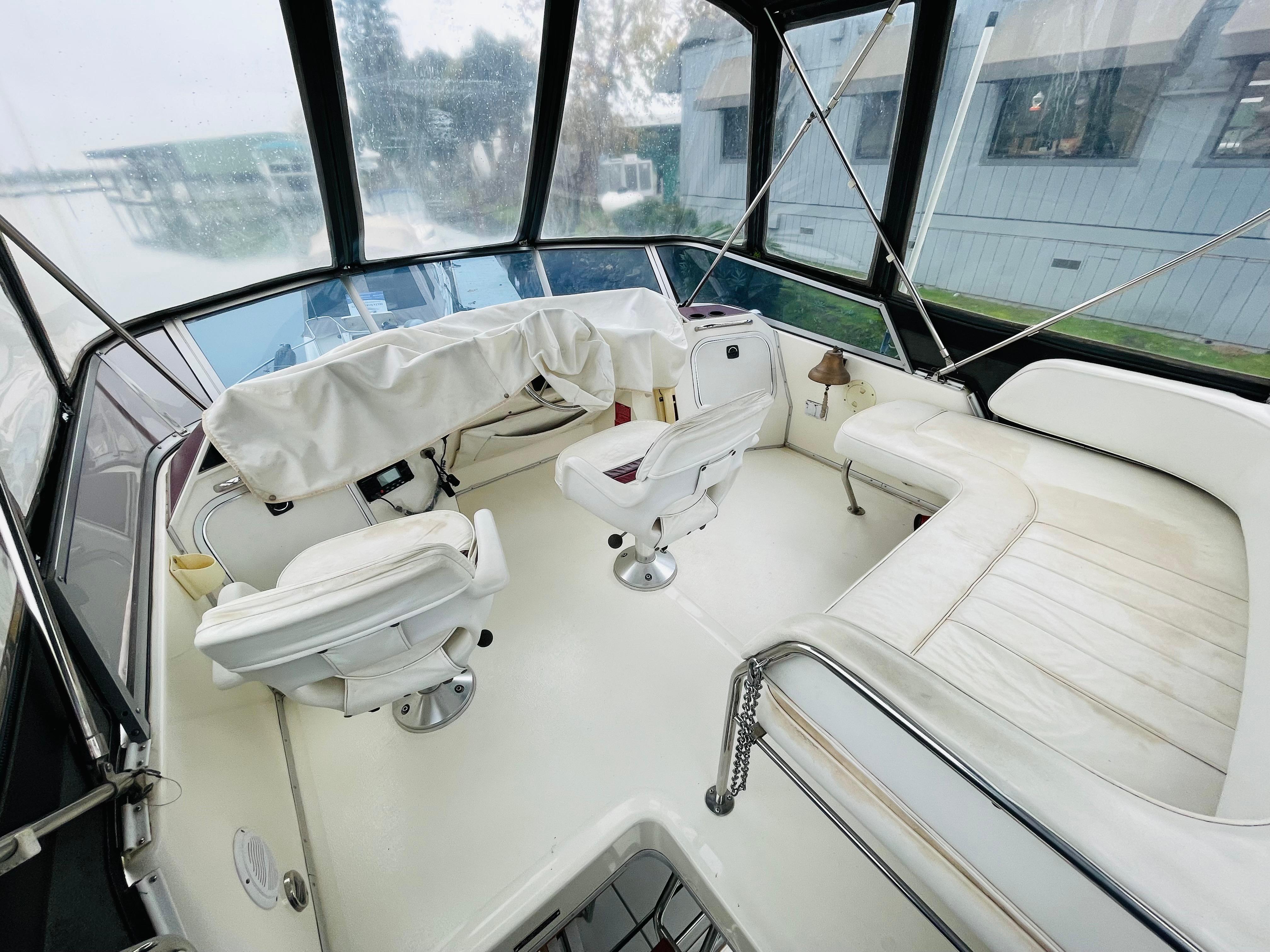 1989 Sea Ray 300 Sedan Bridge Barcos flybridge en venta - YachtWorld