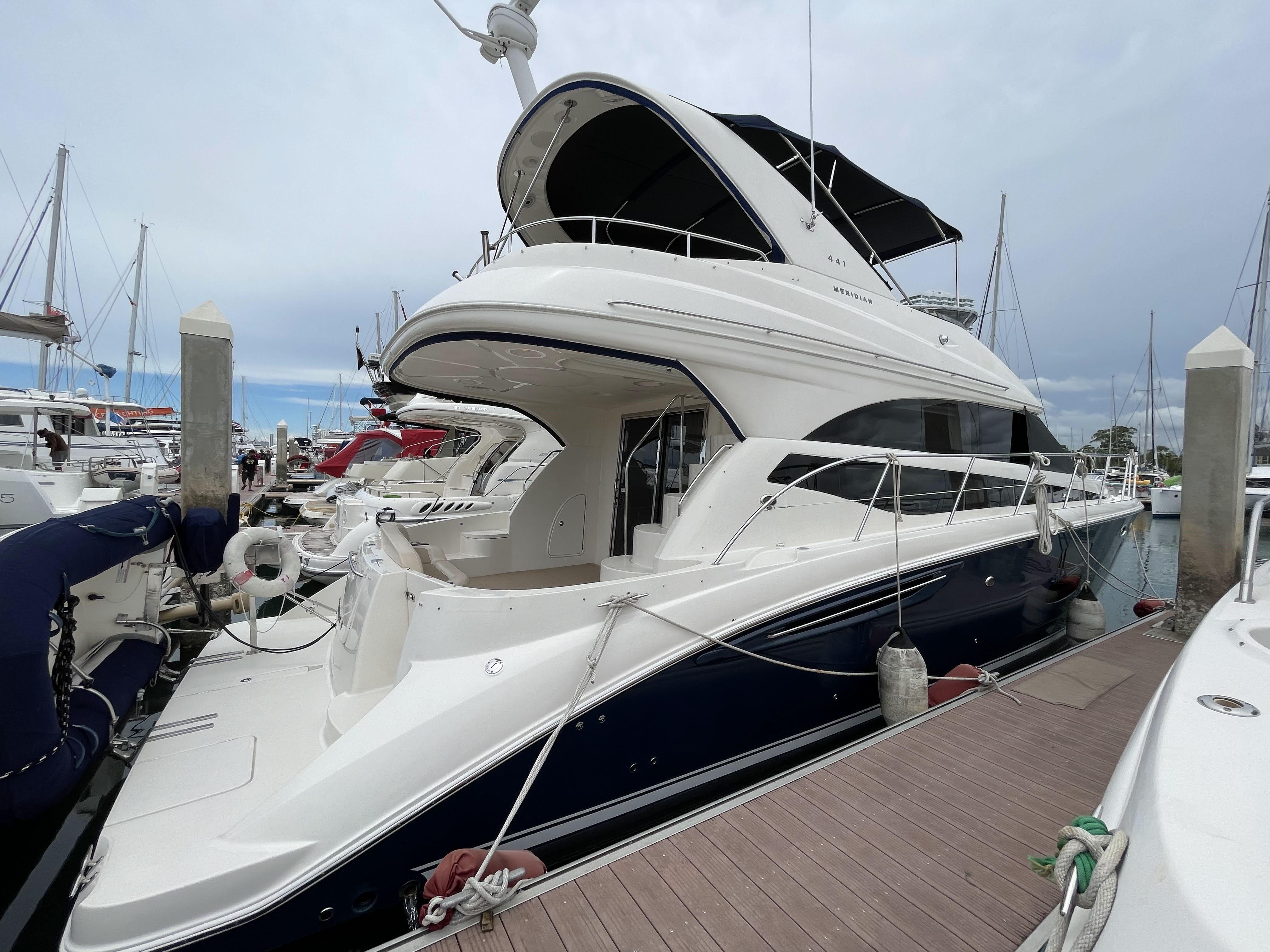 2012 Meridian 441 Sedan Motor Yachts for sale - YachtWorld