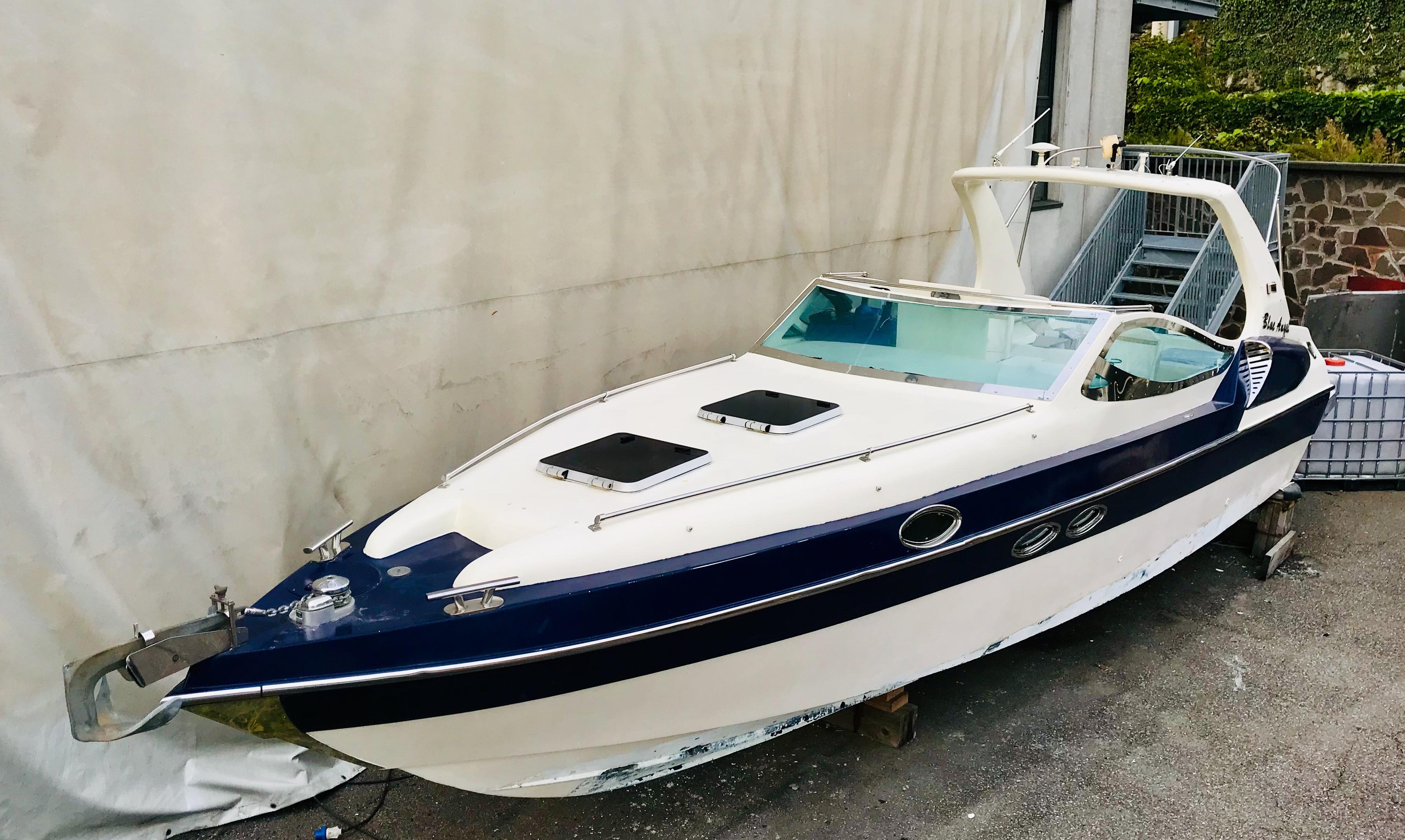 Used Custom "cigarette 32" in Brescia - iNautia