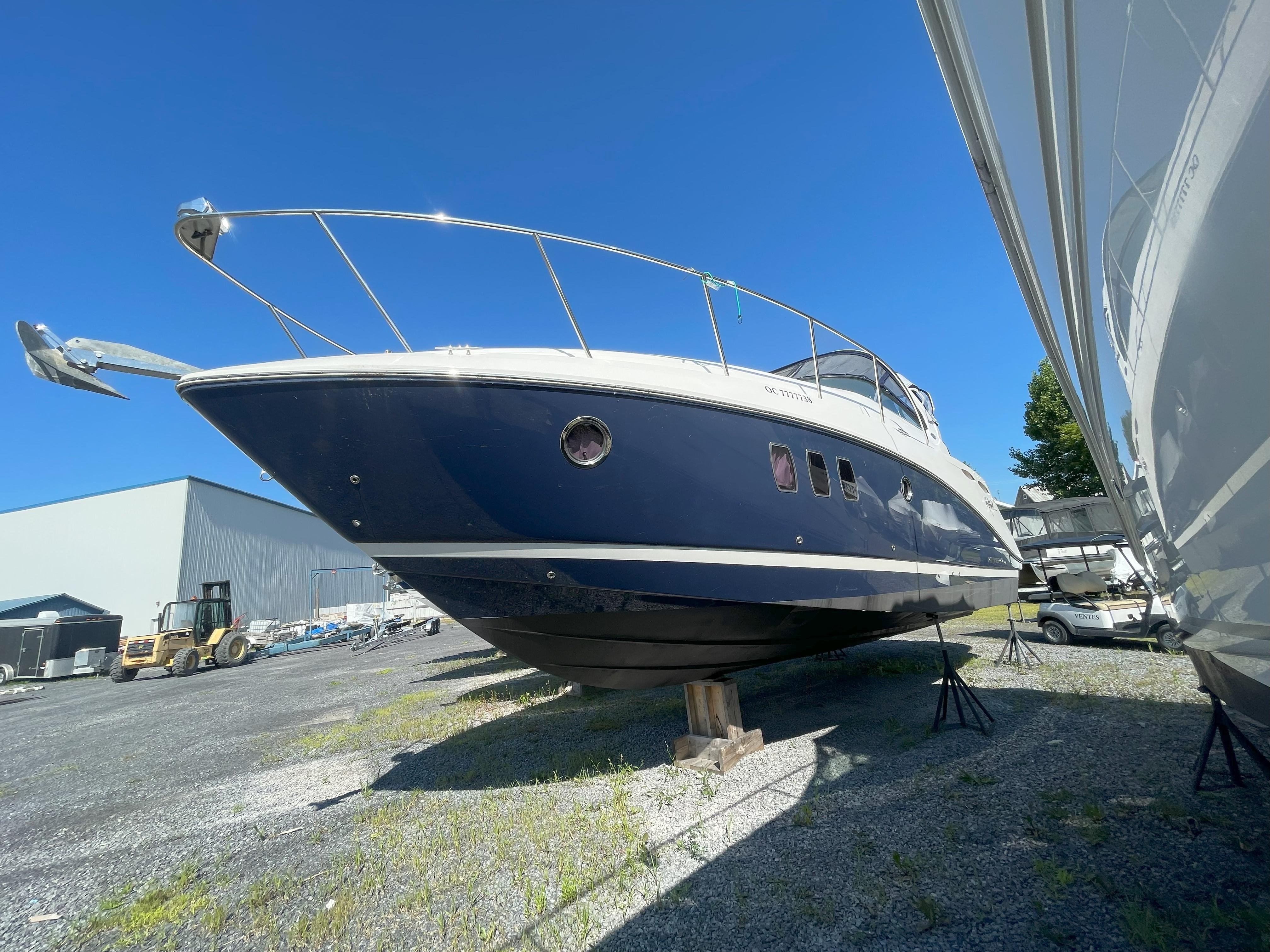 2016 Rinker 360 Express Cruiser Express Cruiser for sale - YachtWorld