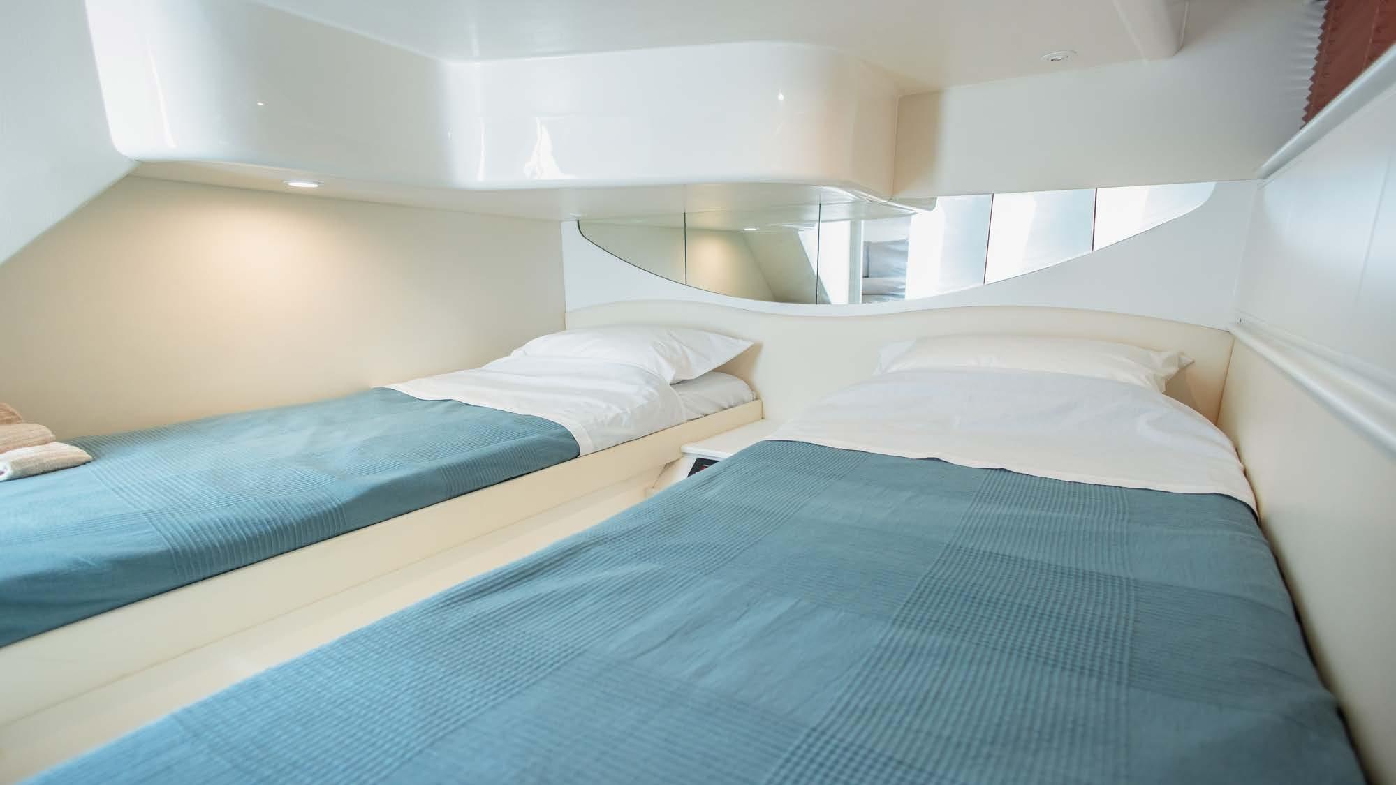 2002 Pershing 52 Motor Yachts for sale - YachtWorld