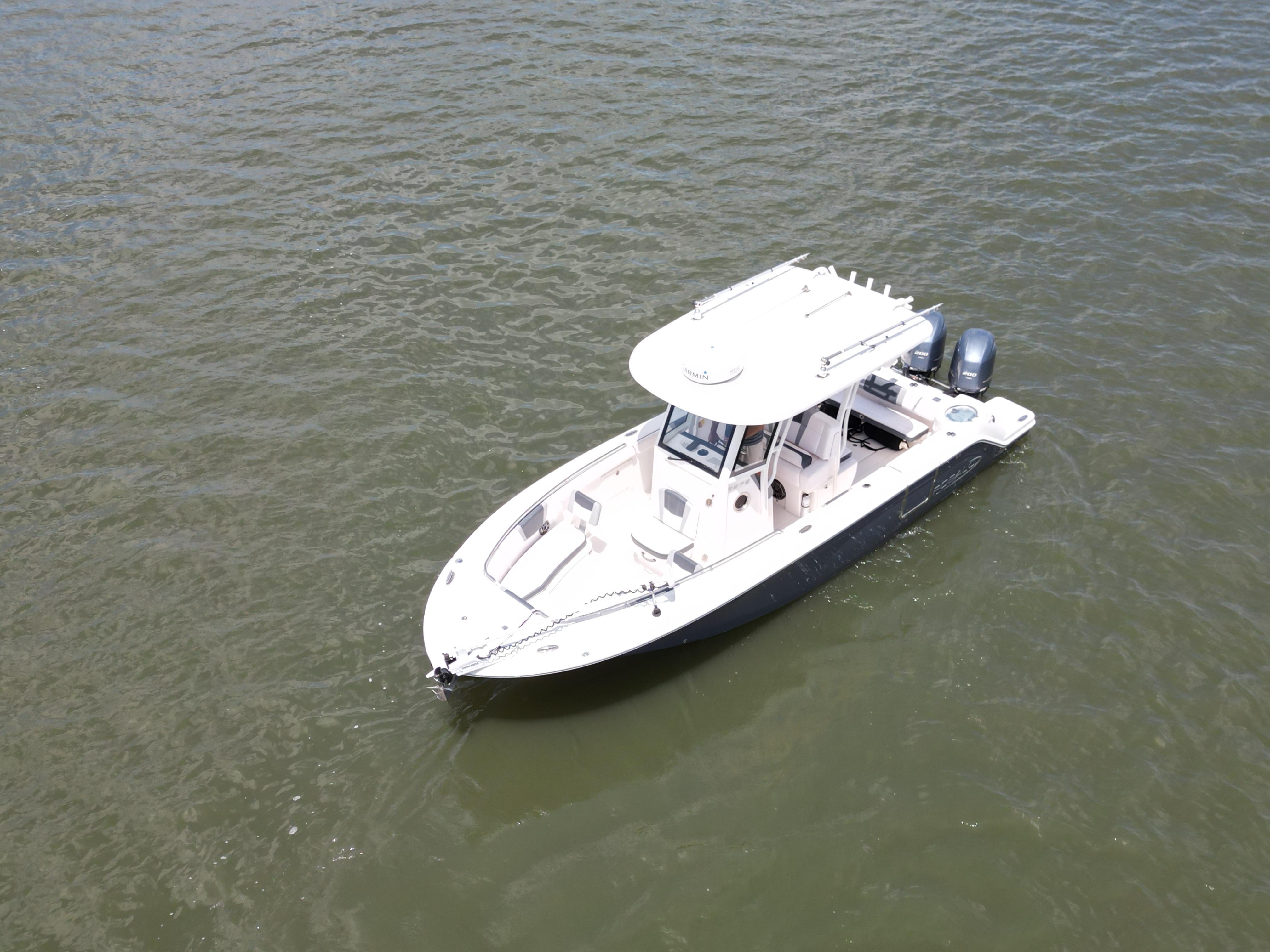 2020 Robalo R272 Center Console Center Console for sale - YachtWorld
