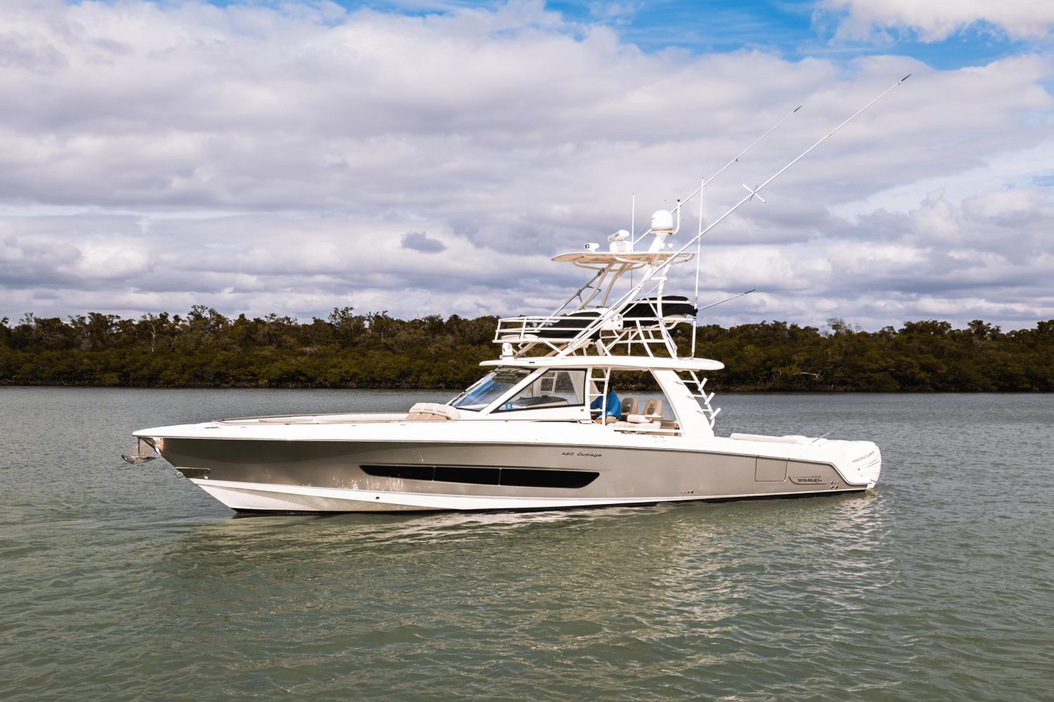 2018 Boston Whaler 420 Outrage Sport Fishing for sale - YachtWorld