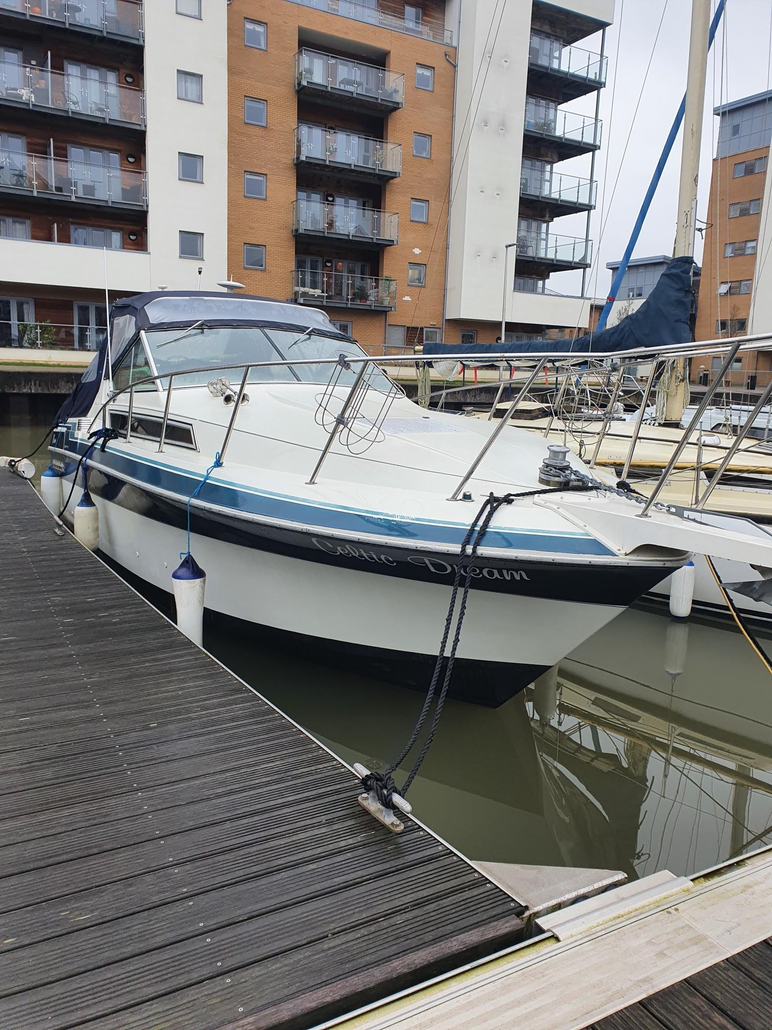 Occasion 1988 Wellcraft Monte Carlo 34 - Somerset | Youboat