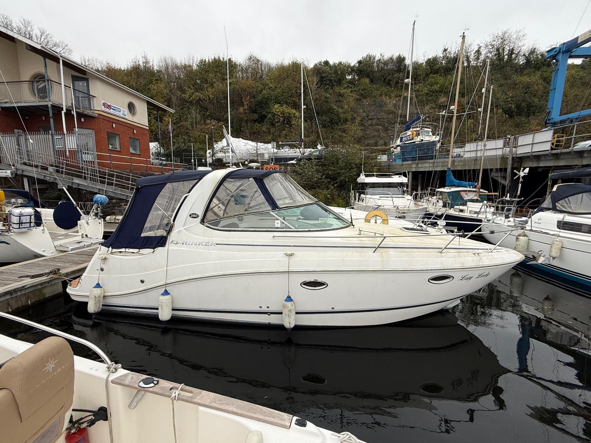 Rinker 280 Express Cruiser | 2008 | 10m - Cardiff (Caerdydd) | Boatshop24