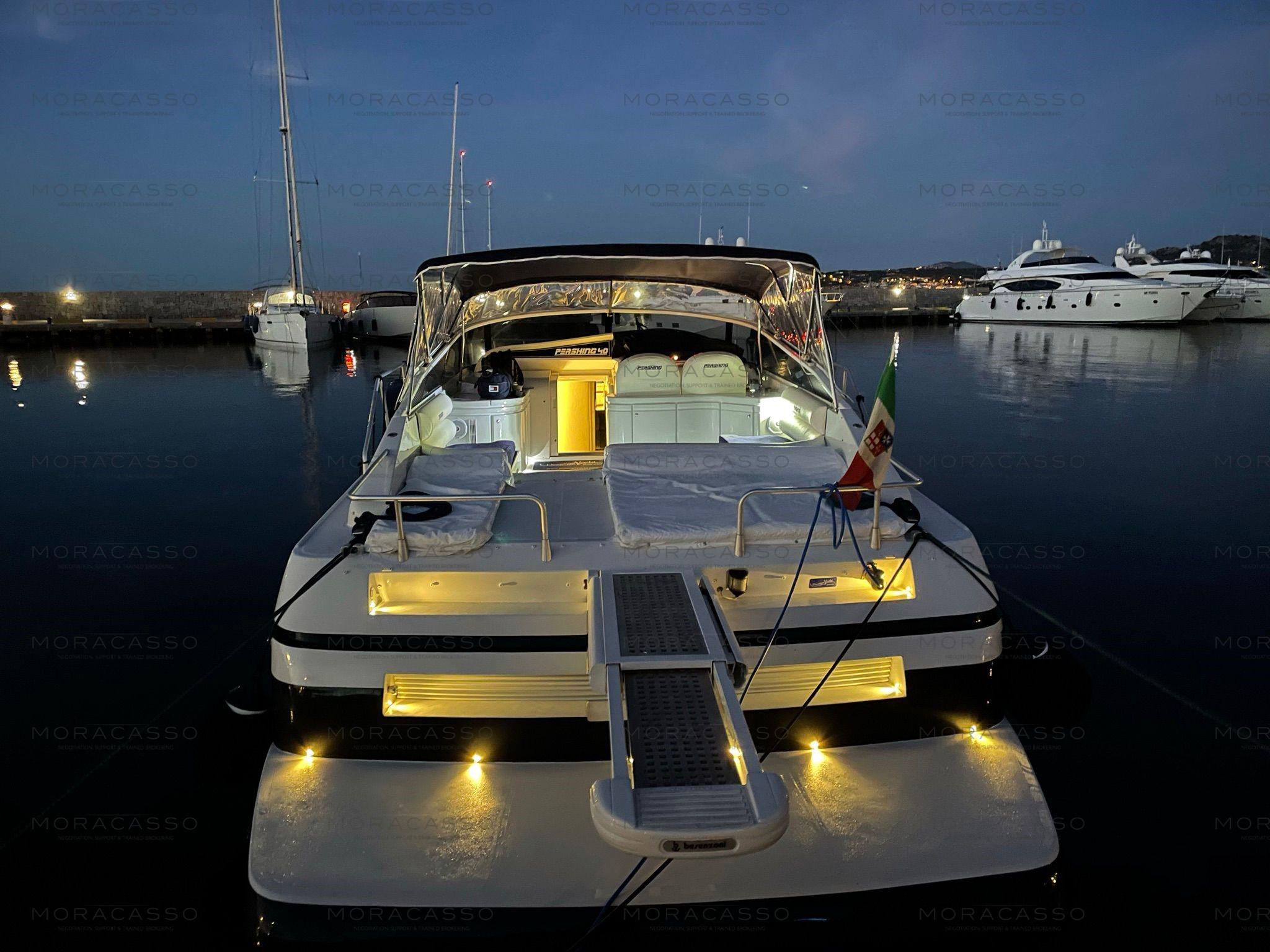 1998 Pershing 40 Motor Yachts for sale - YachtWorld