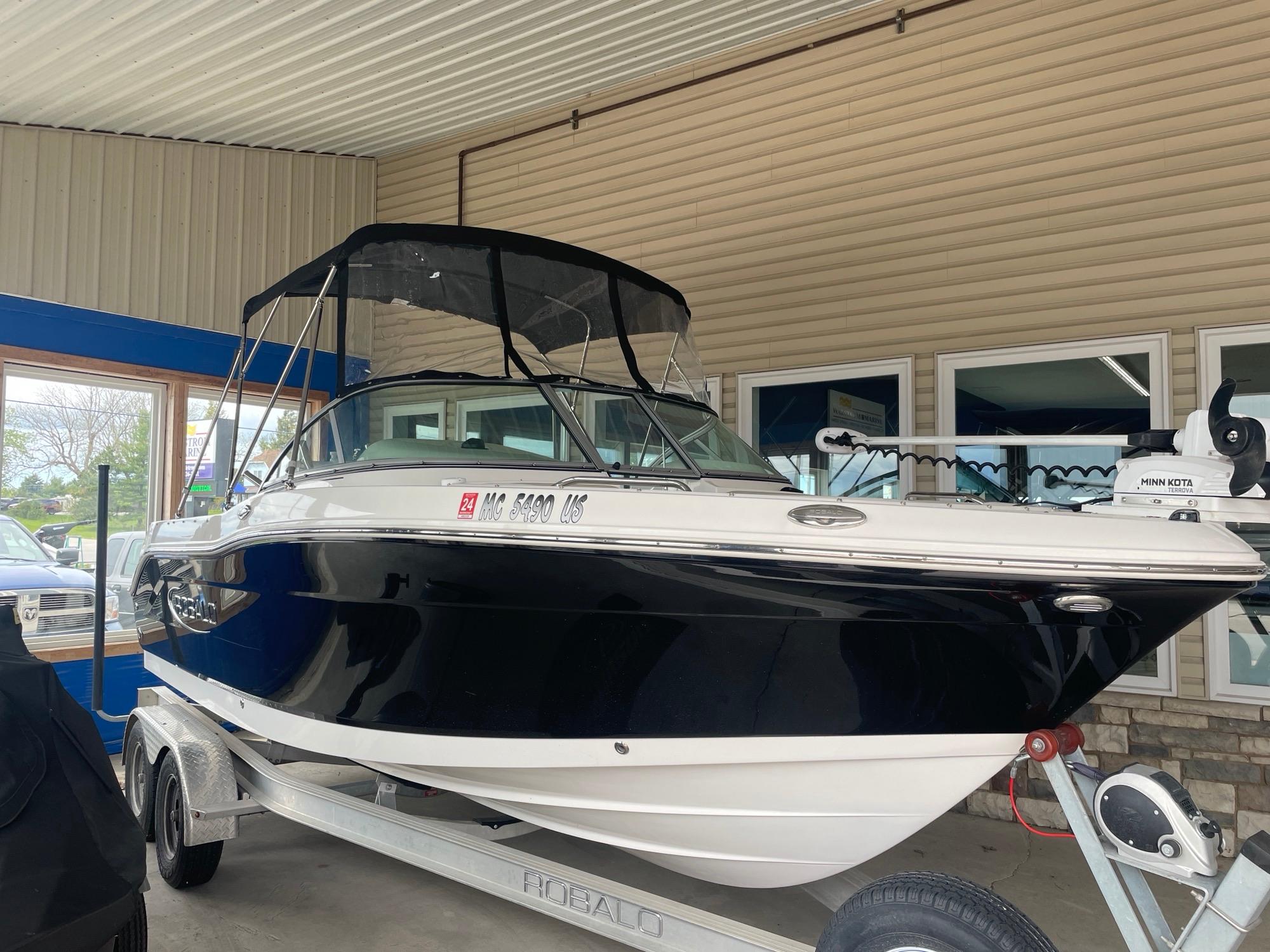 2020 Robalo R 207 Dual Console for sale - YachtWorld