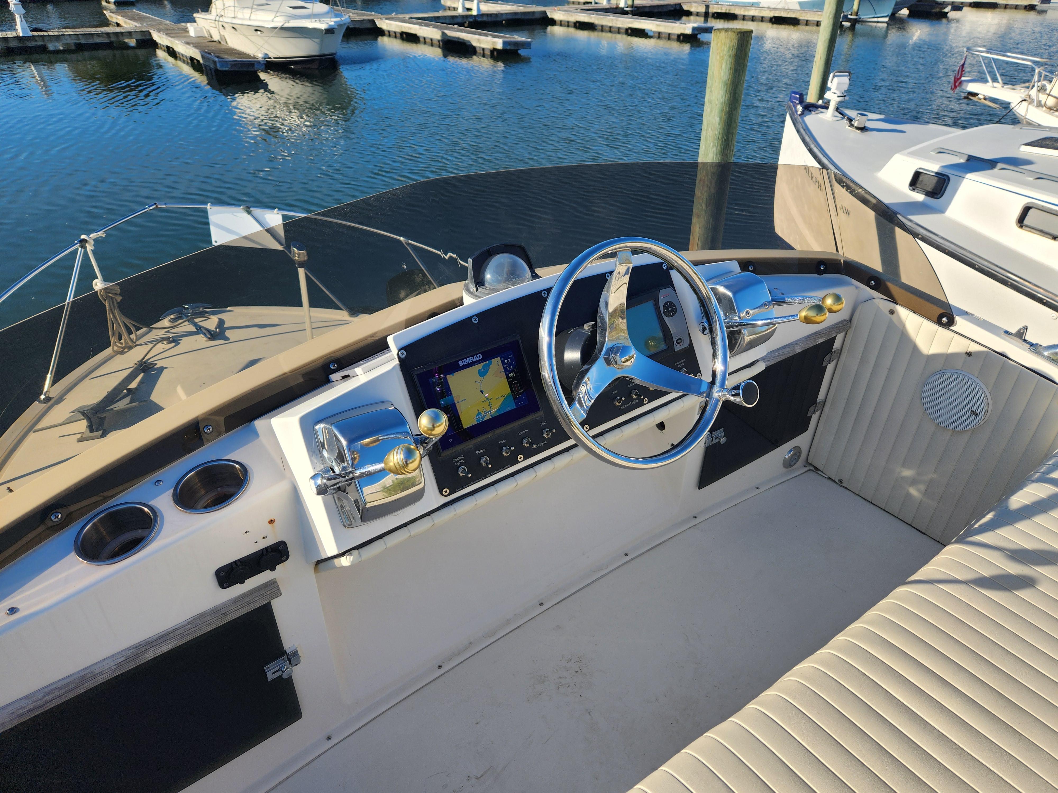 1975 Bertram 28 Flybridge CRUISER Flybridge for sale - YachtWorld