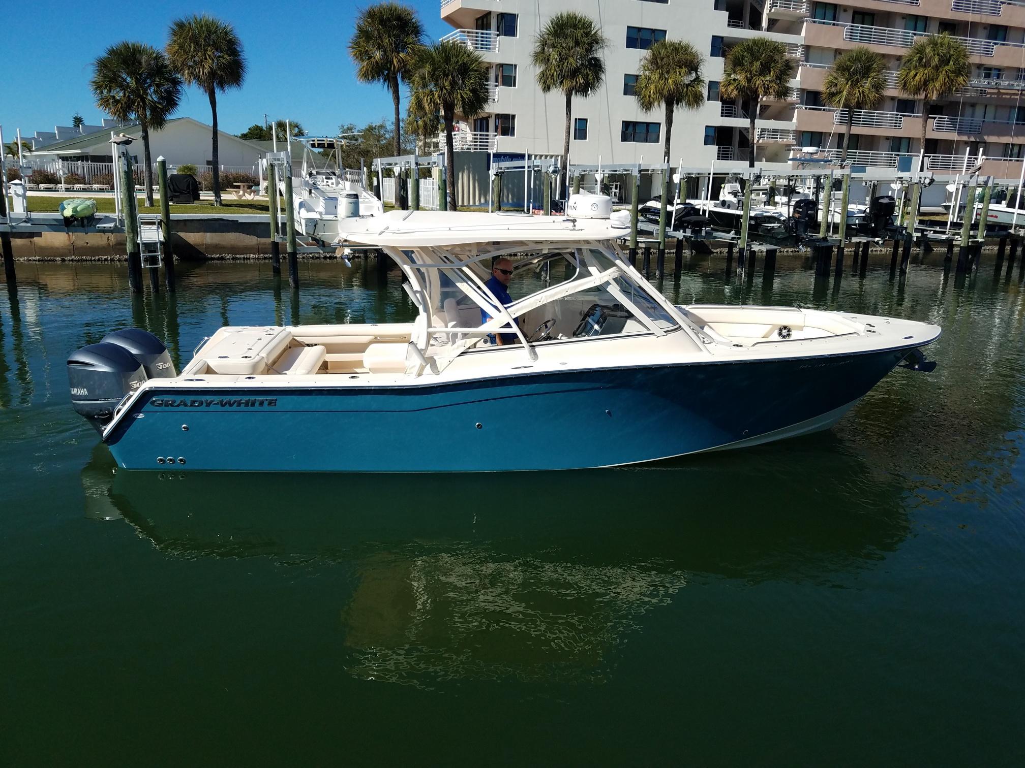 2019 Grady-White Freedom 307 Dual Console for sale - YachtWorld