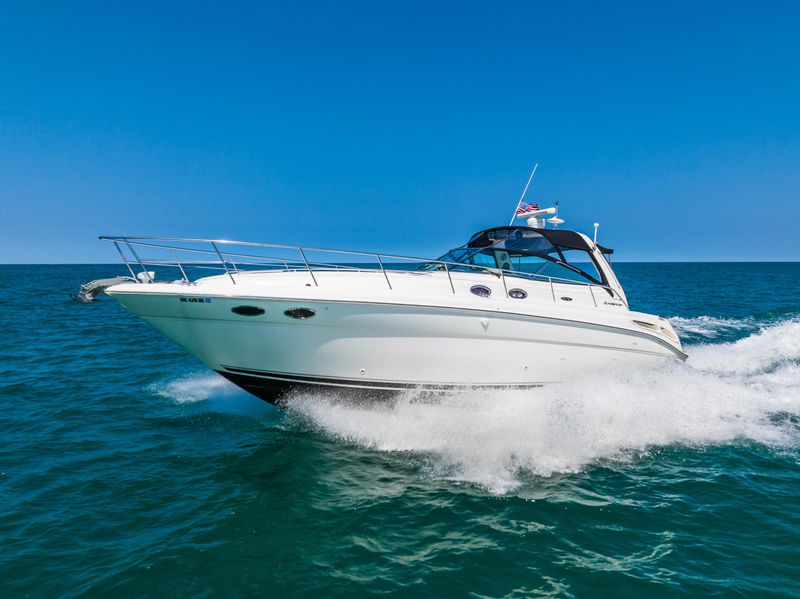 2003 Sea Ray 380 Sundancer - Weber Yachts