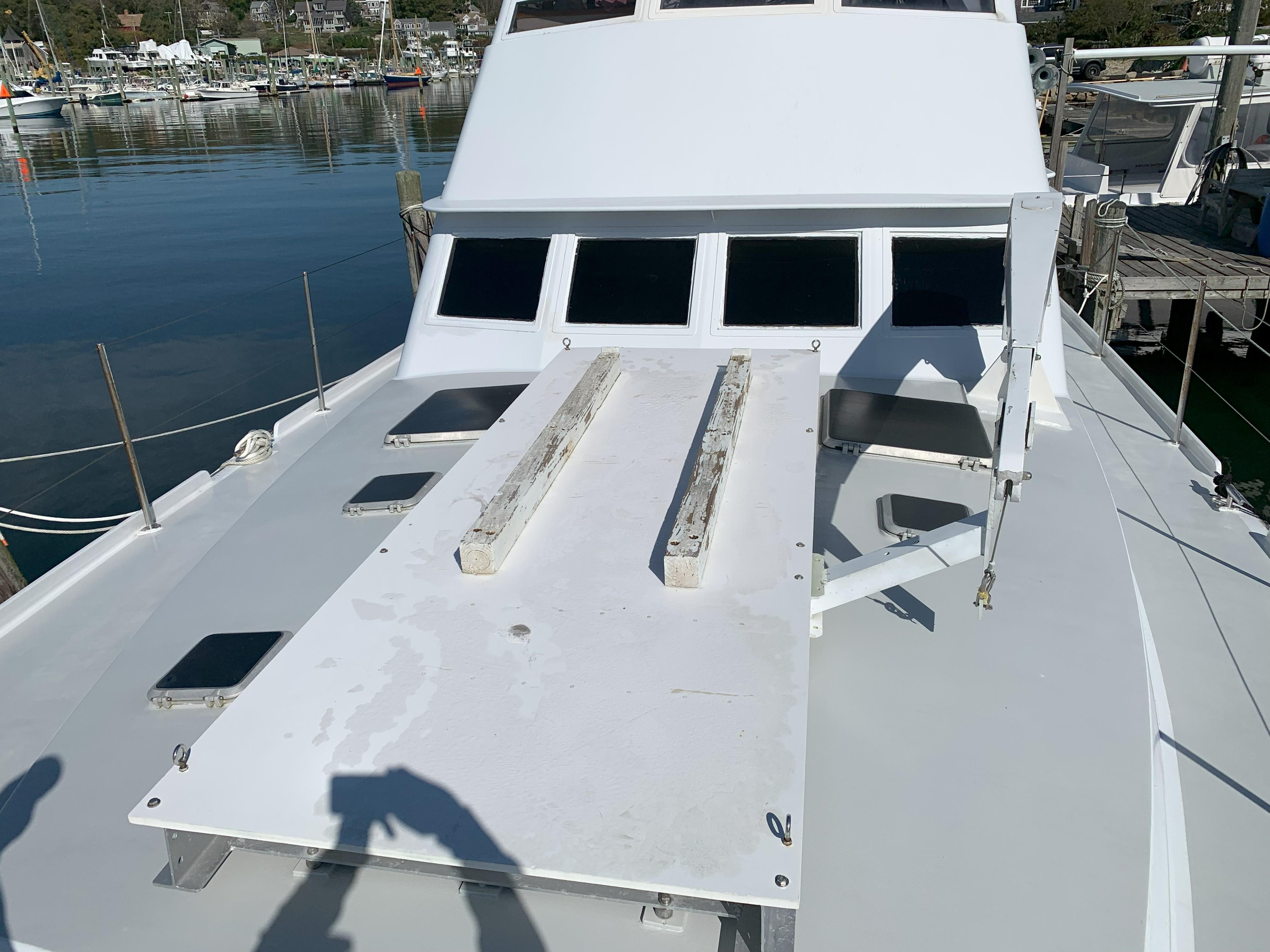 1986 Gladding Hearn Hunt Designed 60 Convertible for sale - YachtWorld