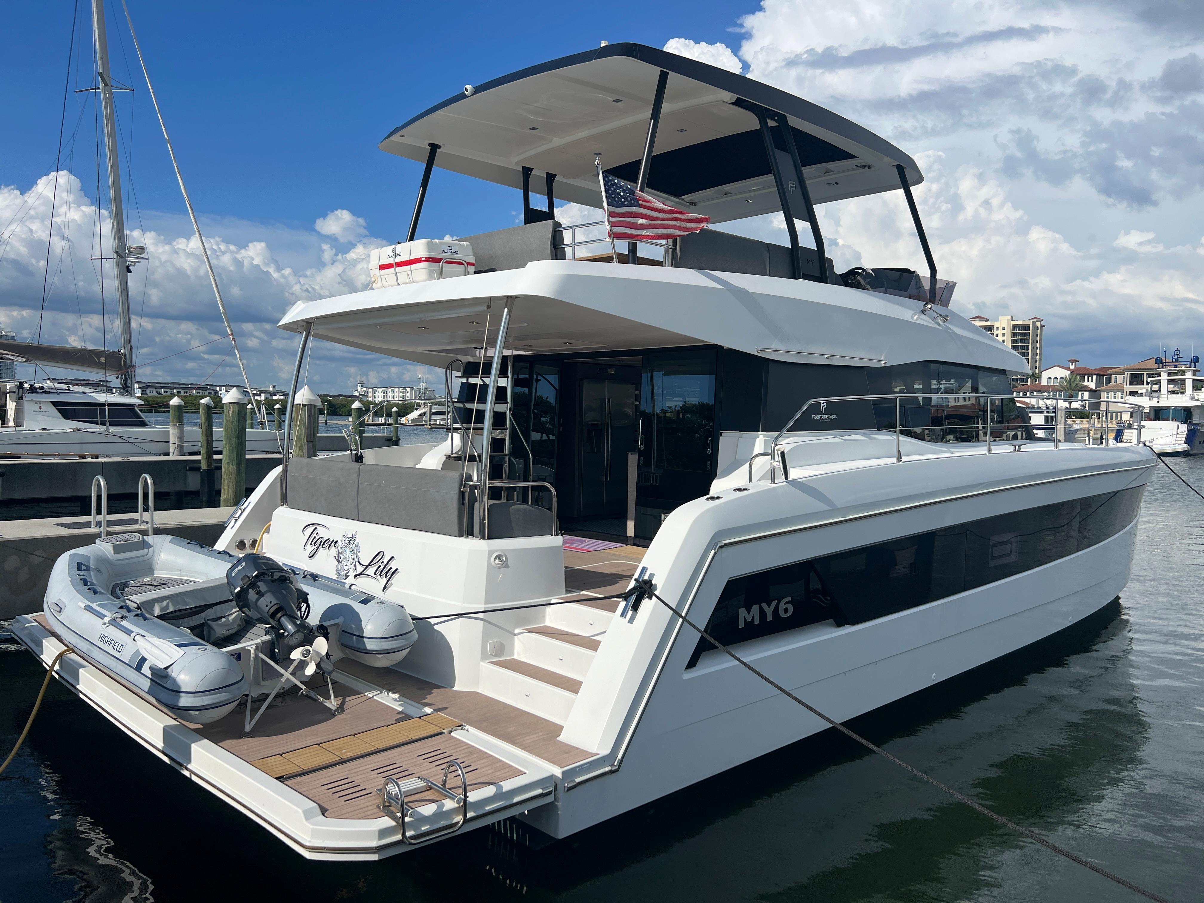 2022 Fountaine Pajot MY6 Power Catamaran for sale - YachtWorld