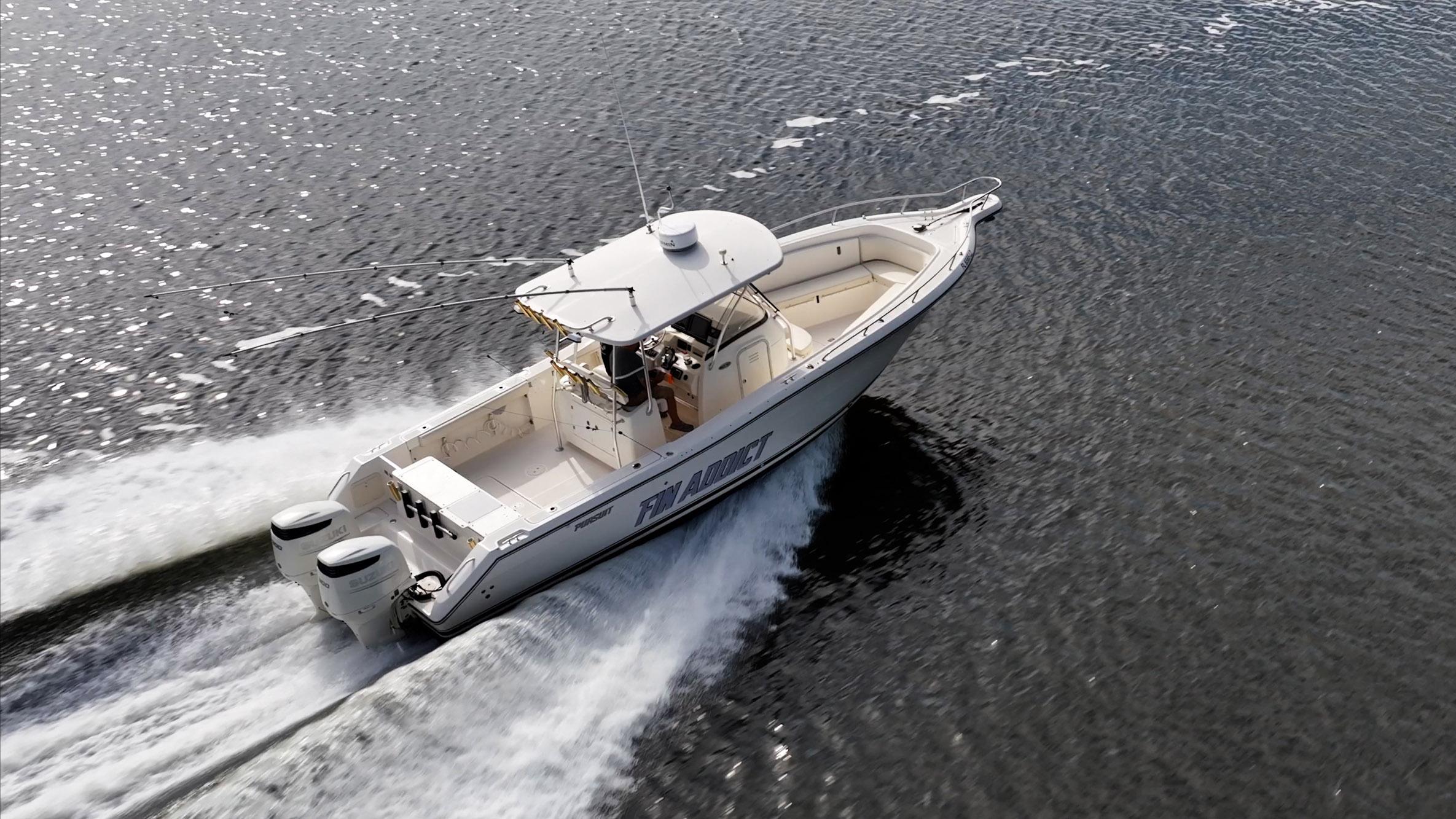 Used Pursuit 3070 Center Console in Florida - iNautia