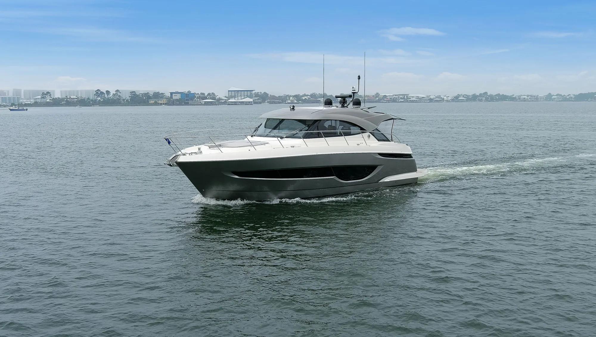 2023 Riviera 4600 SY Motor Yacht for sale - YachtWorld