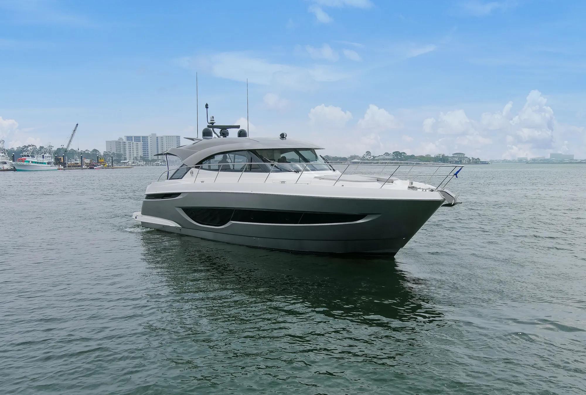 2023 Riviera 4600 SY Motor Yacht for sale - YachtWorld