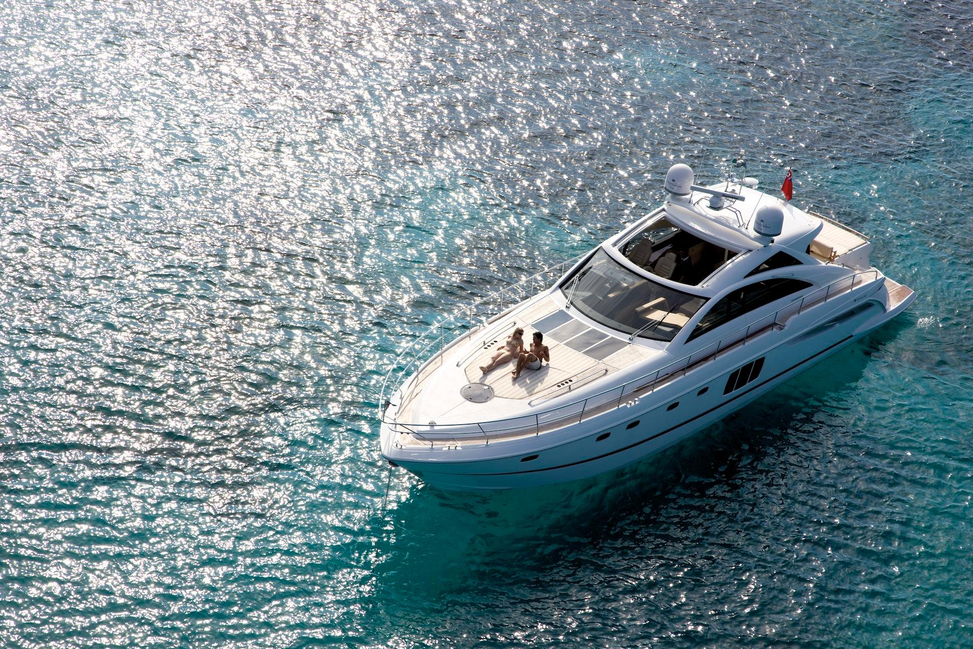 2009 Fairline Targa 64 Sports Cruiser for sale - YachtWorld