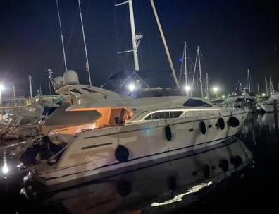 2002 Ferretti Yachts 57 Motor Yacht Motor Yacht for sale - YachtWorld