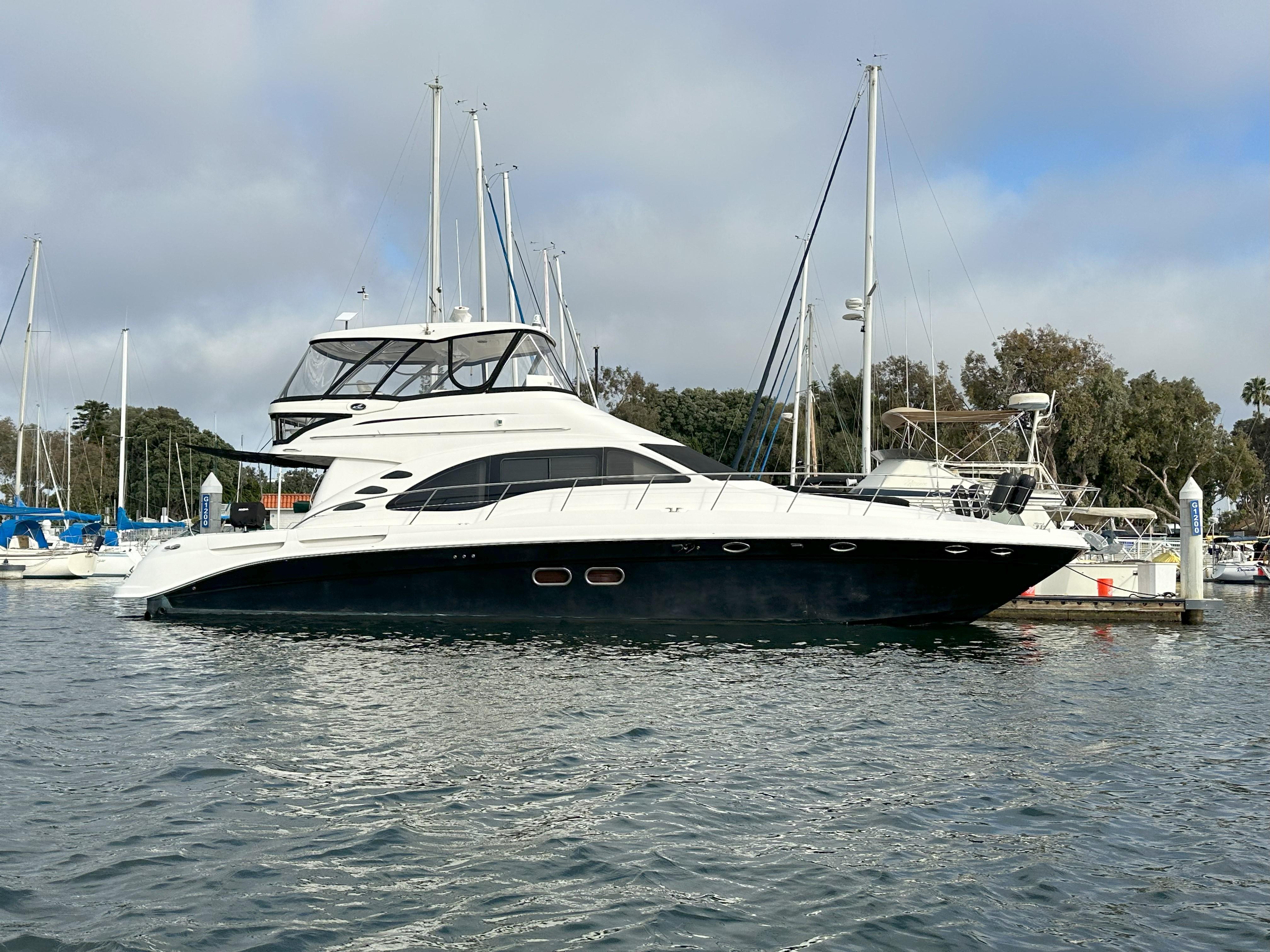 Used Sea Ray 58 Sedan Bridge in California - iNautia