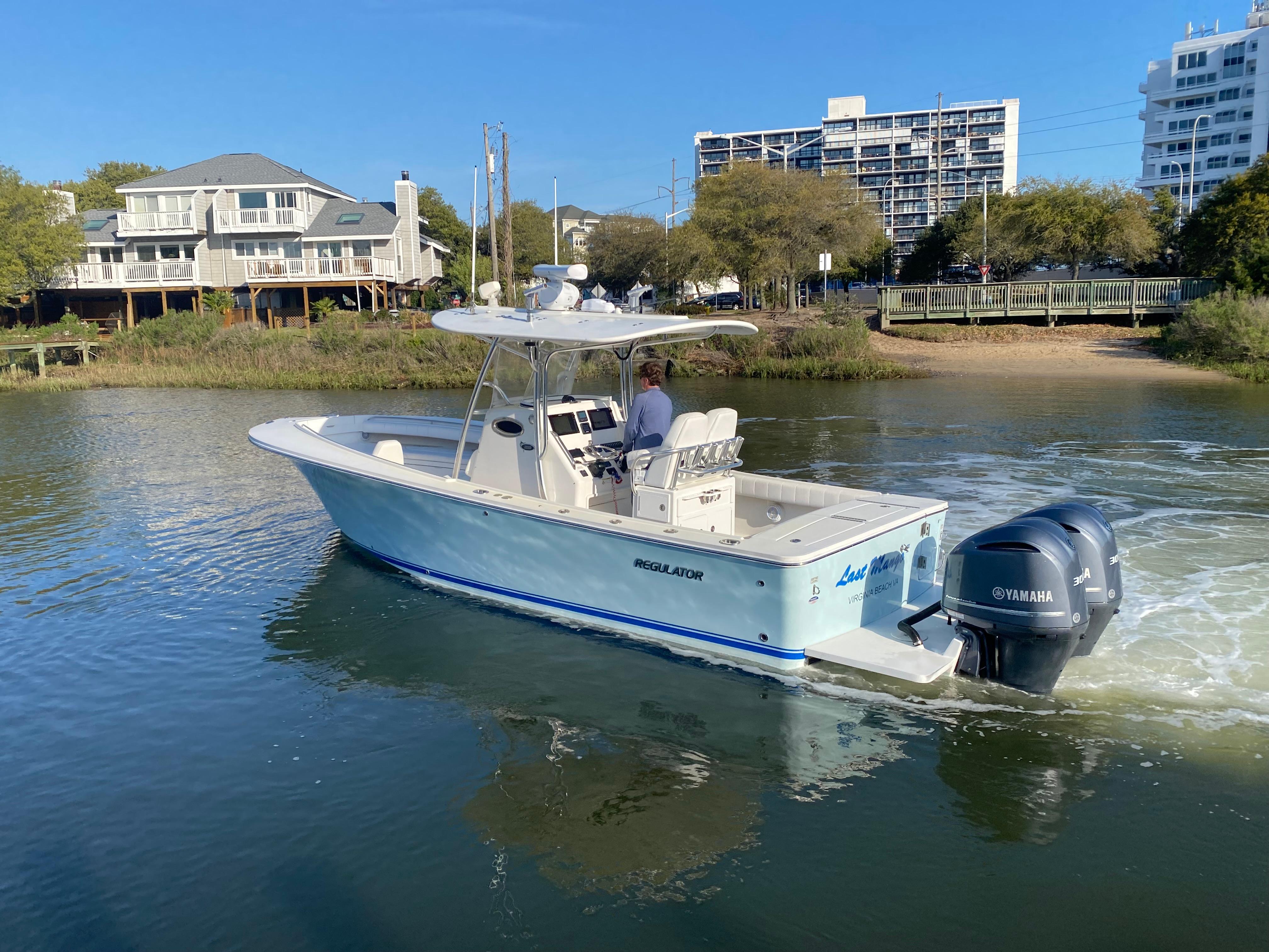 2015 Regulator 28 CC Centre Console for sale - YachtWorld