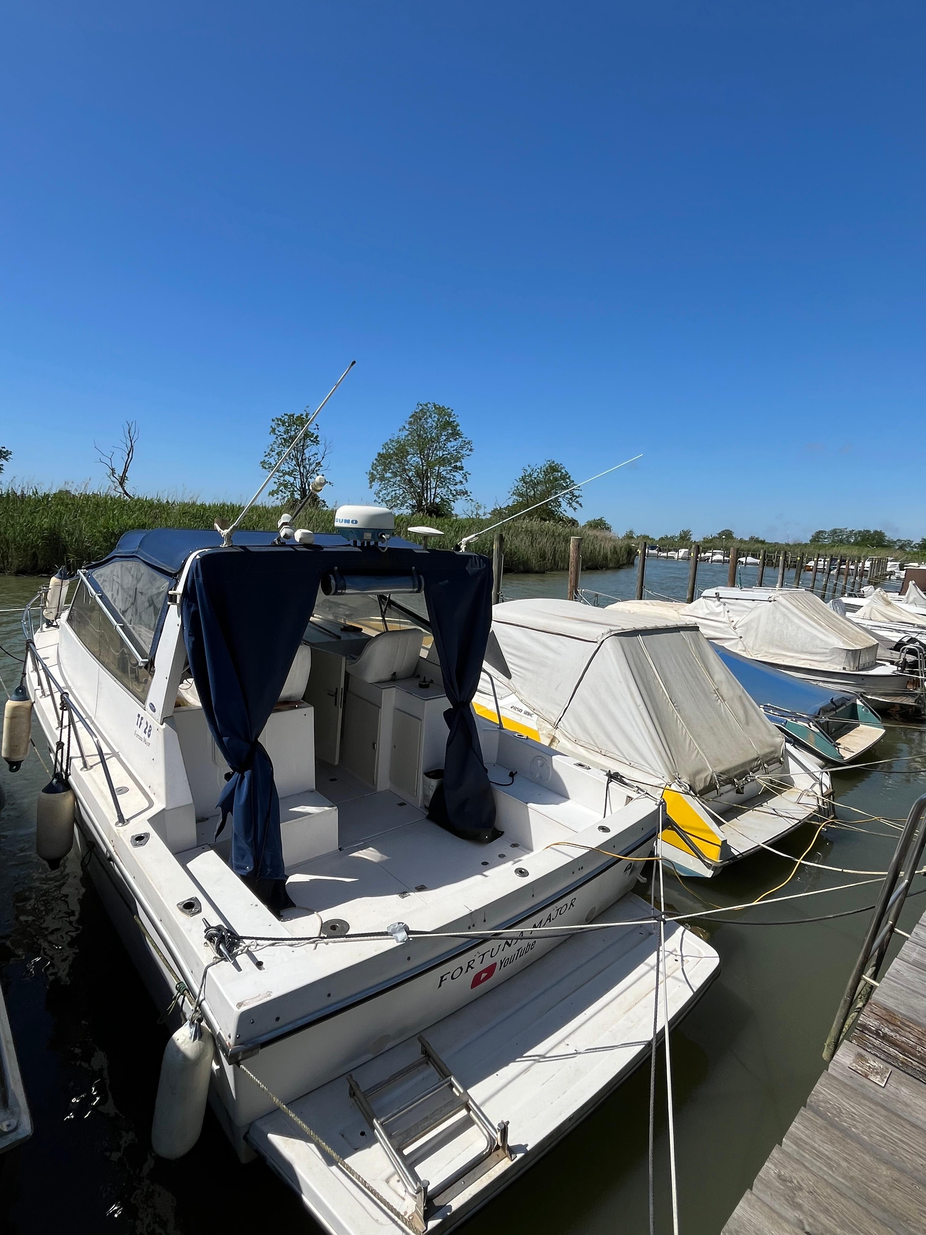 Used 1990 Custom Techno Fiber Nabucco 28 | TopBoats