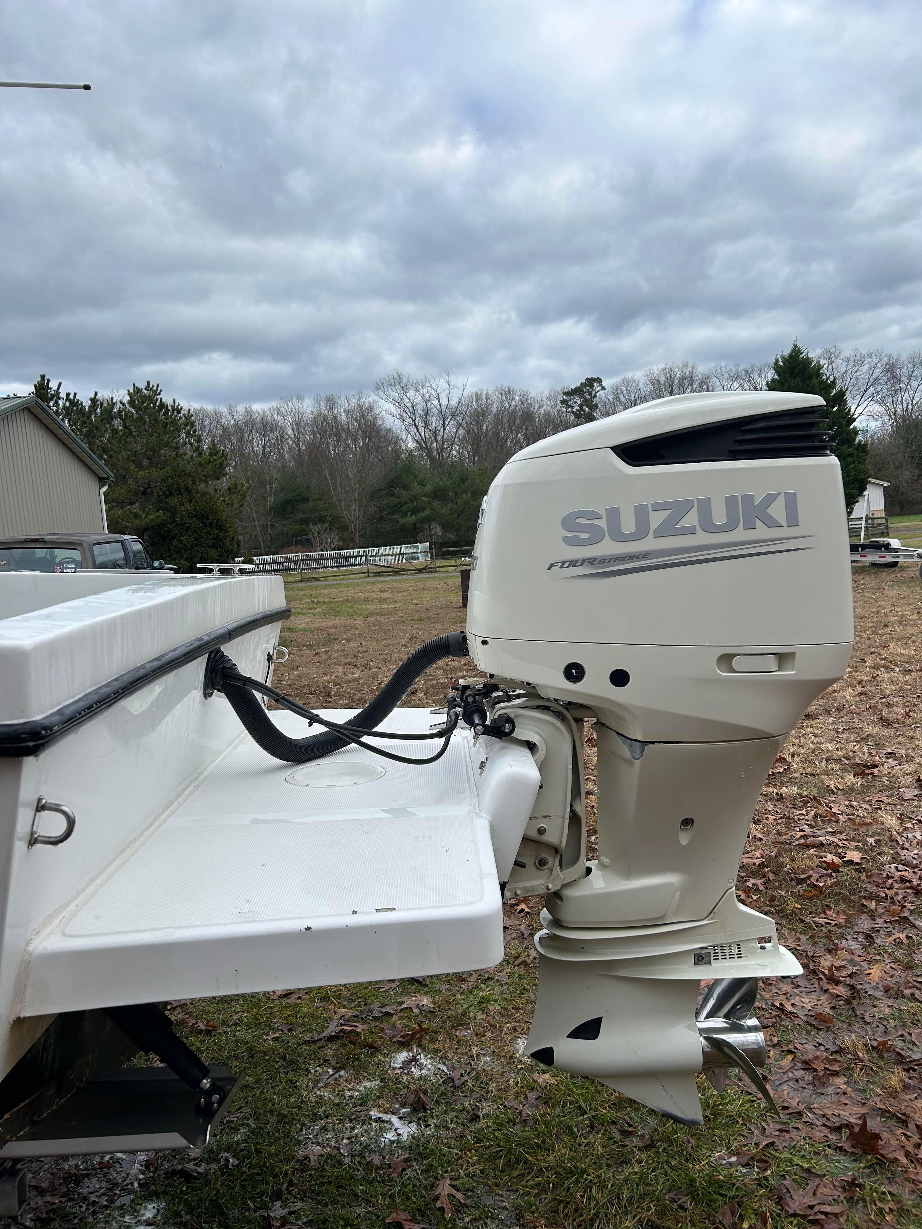 2003 Dusky 25 Bateaux à console centrale à vendre - YachtWorld