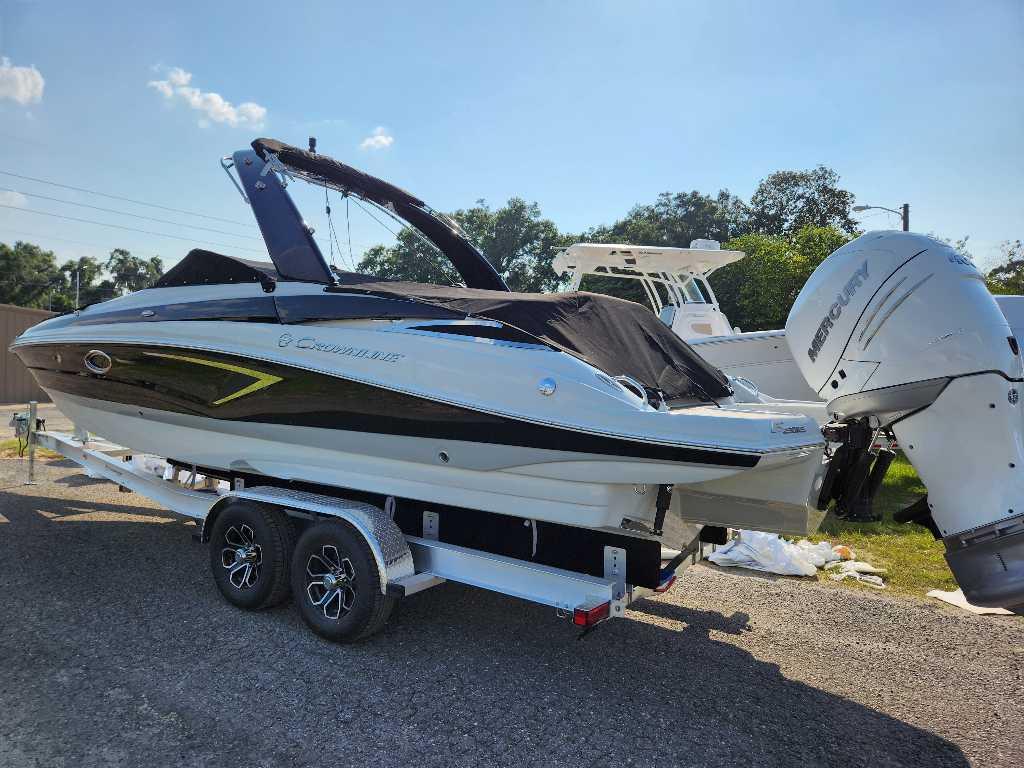 2024 Crownline E290 XS Bowrider for sale - YachtWorld