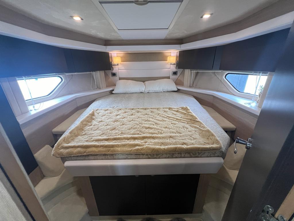 2016 Cranchi Z35 Cruiser for sale - YachtWorld