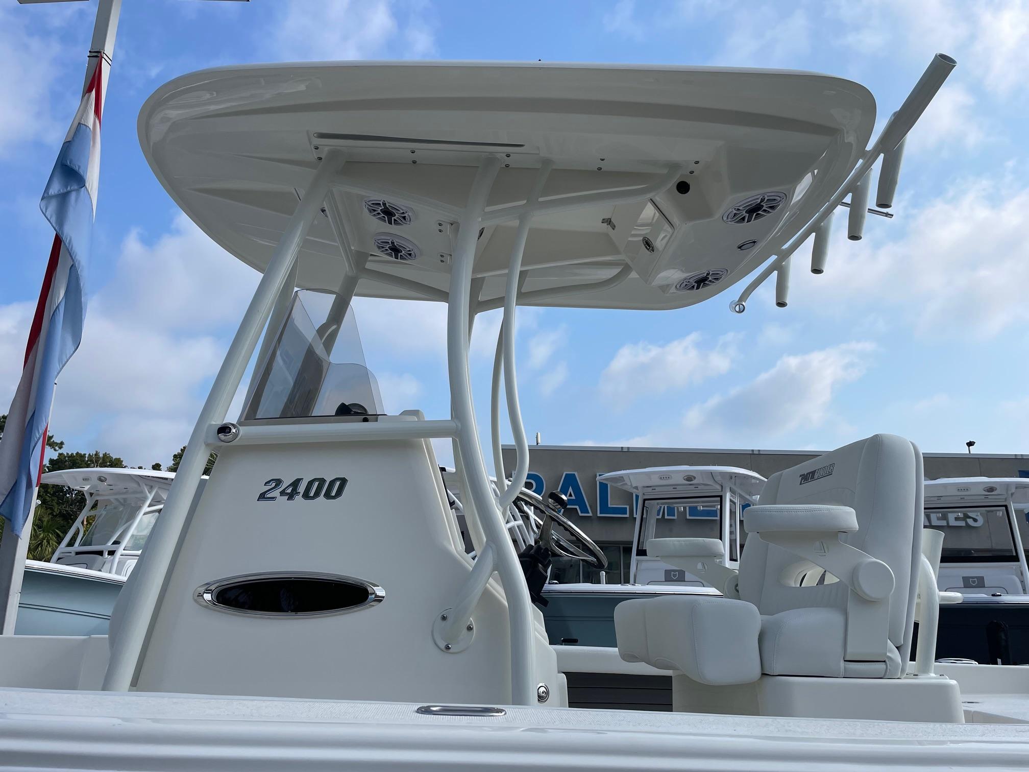 2025 Pathfinder 2400 TRS Bay for sale - YachtWorld