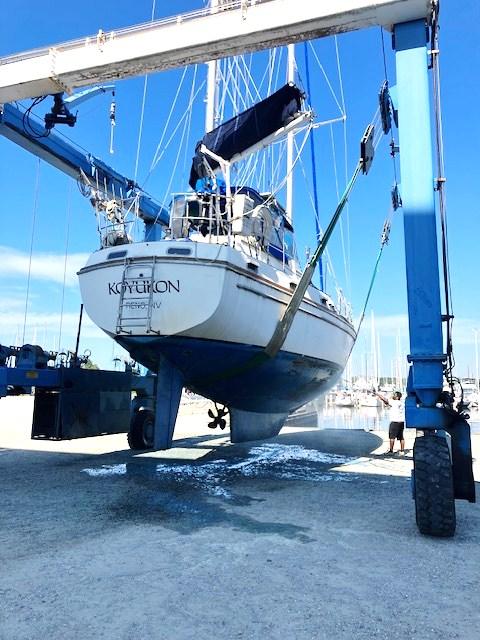 1980 Gulfstar Sailmaster 47 Centre Cockpit for sale - YachtWorld