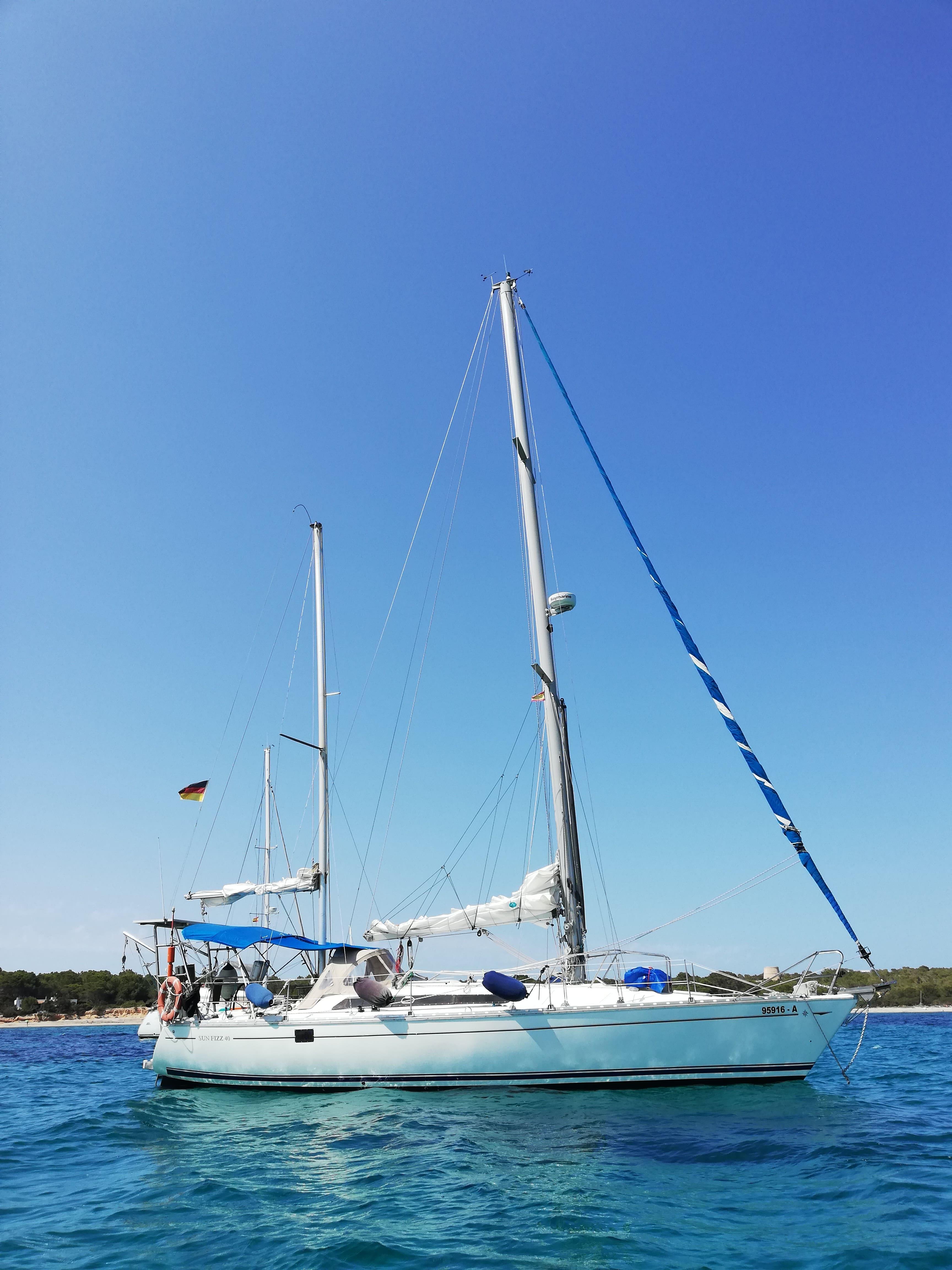 Jeanneau Sun Fizz 40 | 1981 | 12m - Valencia | Boatshop24