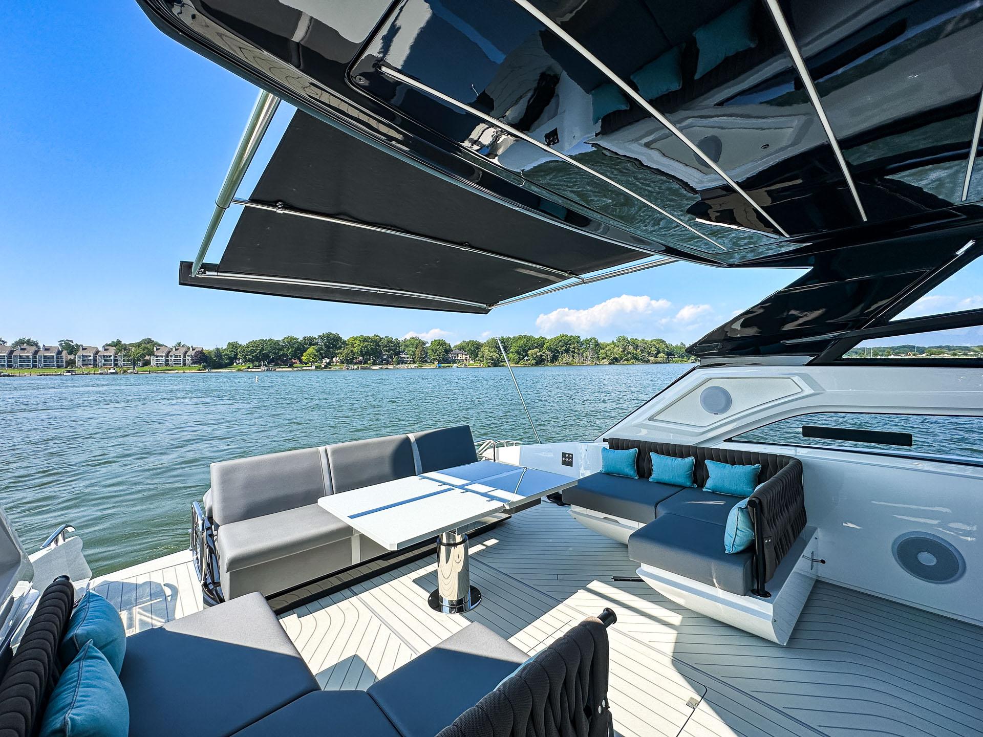 2025 Sunseeker 55 Superhawk Cruiser for sale - YachtWorld